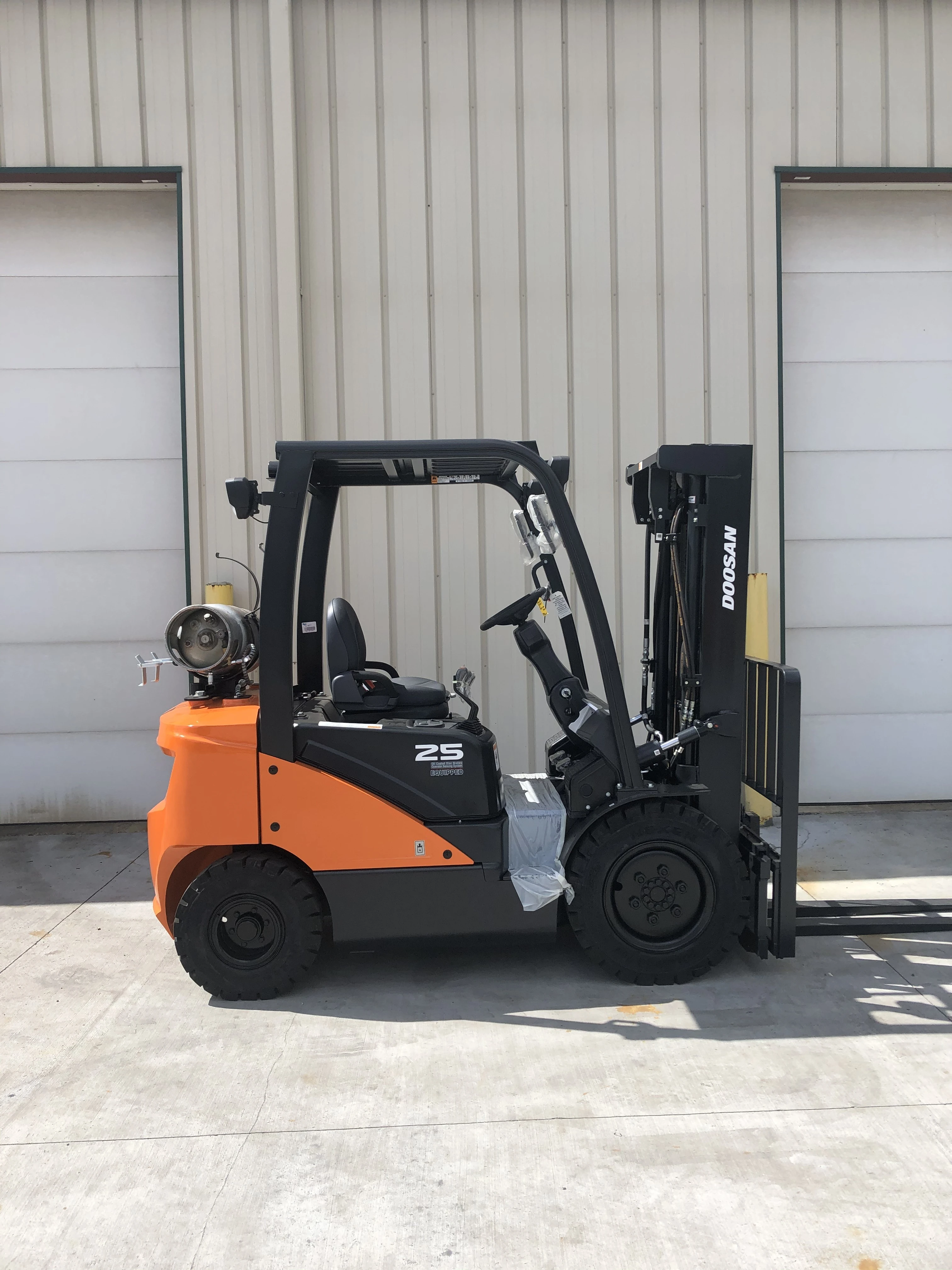 Doosan G25N-7 Forklifts For Sale - Doosan G25N-7 Forklifts - Equipment ...