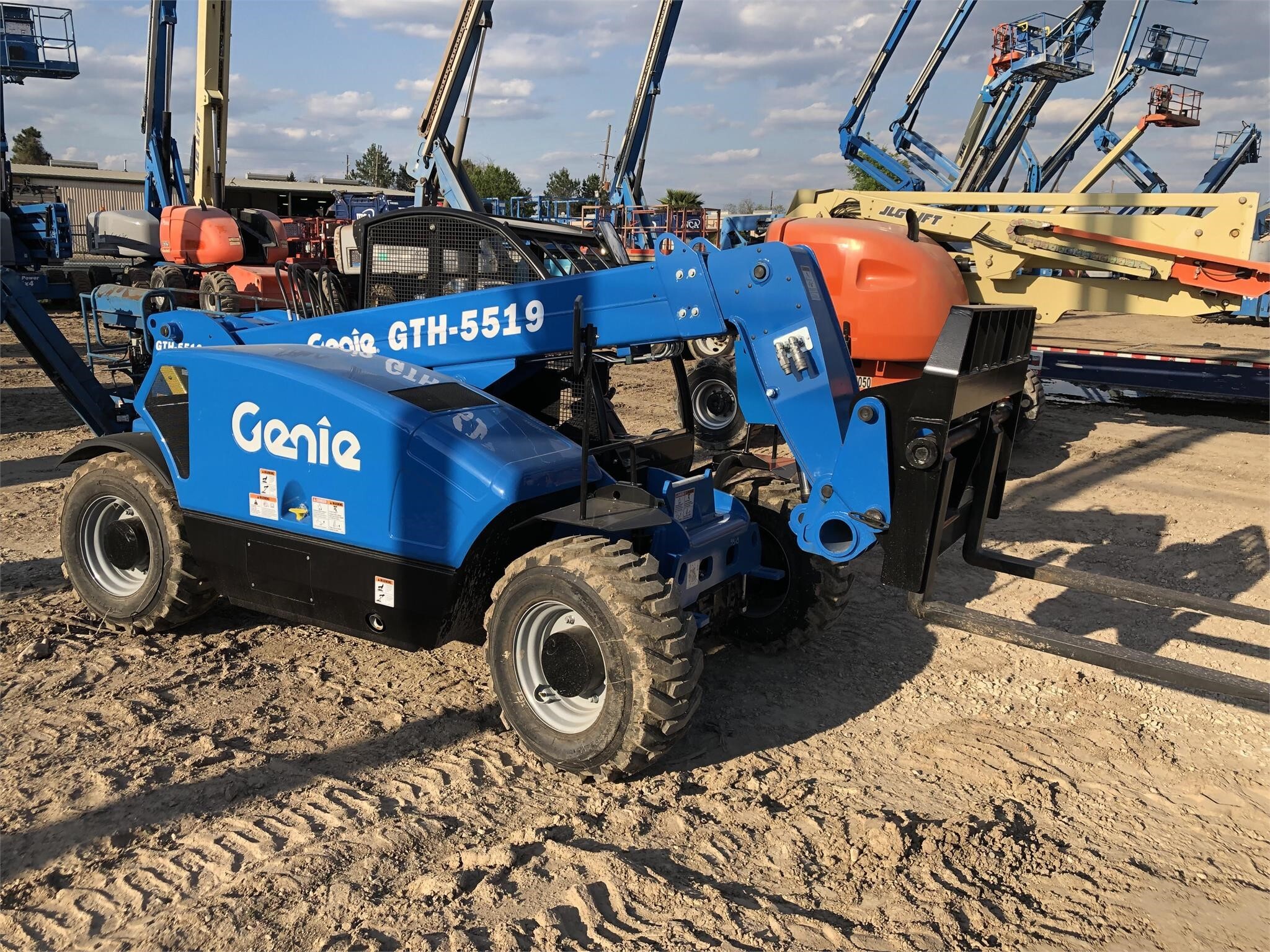 New 2022 Genie GTH-5519 For Sale in Signal Hill, CA - Equipment Trader
