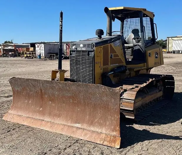 Used Caterpillar D2 Dozers For Sale - Caterpillar D2 Dozers - Equipment ...