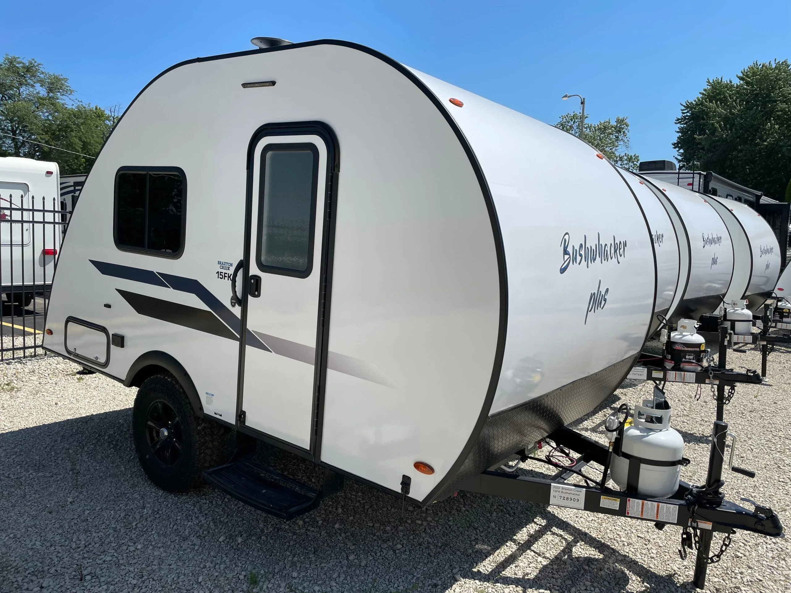 2022 Braxton Creek Bushwhacker Plus 15FK Travel Trailers For Sale - RV ...