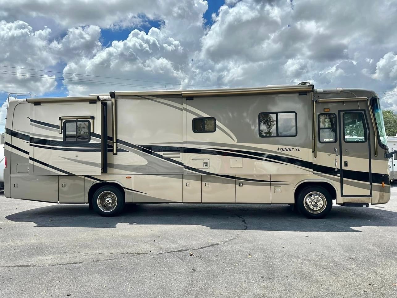 2007 Monaco Cayman 36PDQ Class A RVs and Motorhomes For Sale - RV Trader