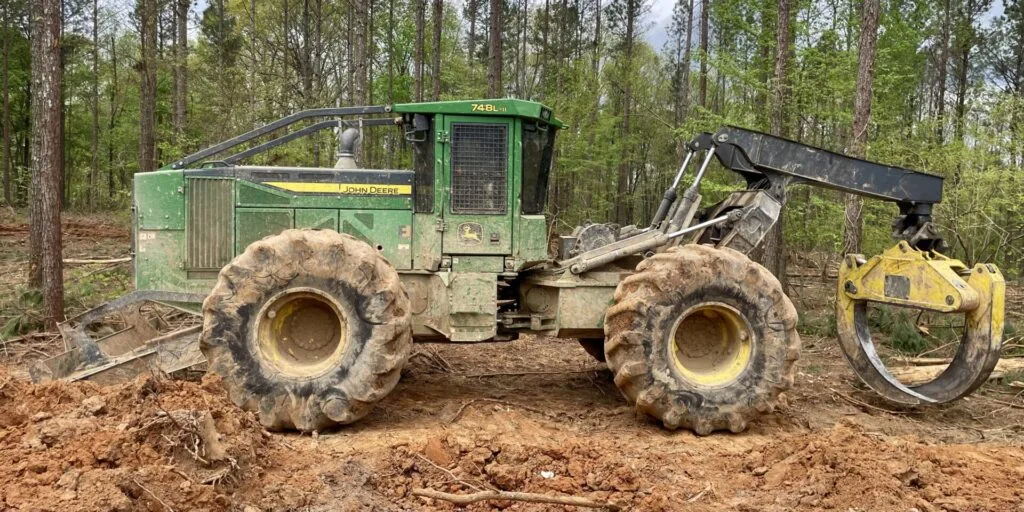 518 Log Skidder For Sale - Caterpillar Forestry Equipment - Equipment ...