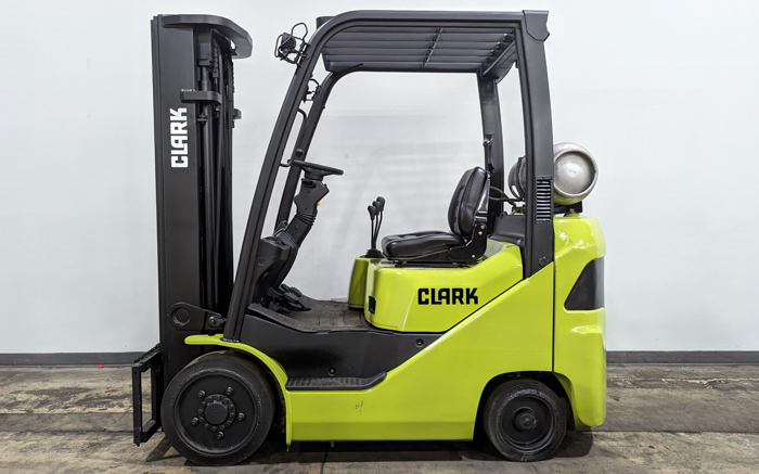 Used 2018 Clark S25CL For Sale in Cary, IL - 5027128843 - Equipment Trader