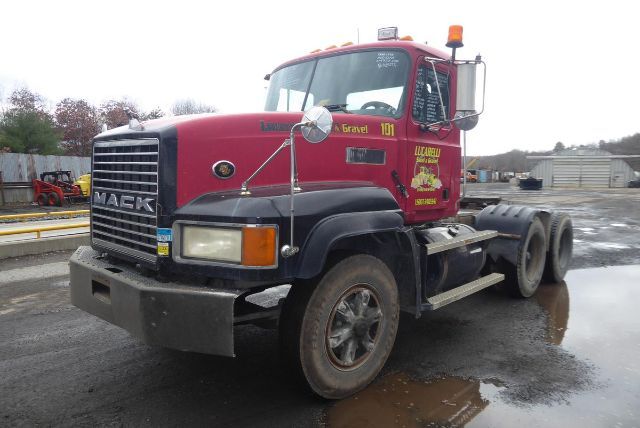 Used 1998 Mack CL713 For Sale in Sparrowbush, NY - 5024179288 - Commercial Truck Trader