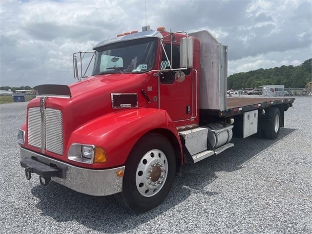 Used Kenworth T300 Class 6 Trucks For Sale - Commercial Truck Trader