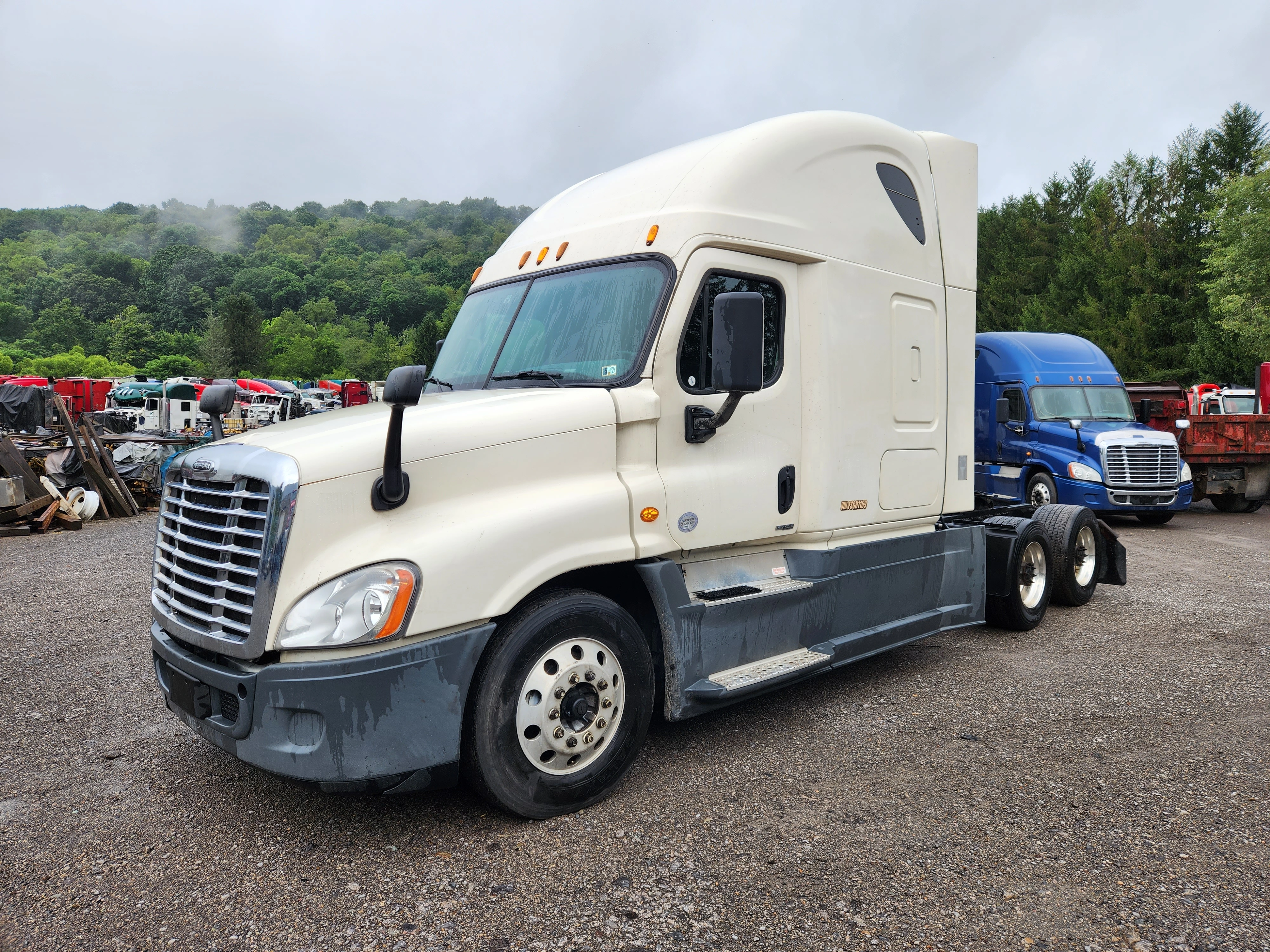 2015 Freightliner Cascadia Trucks For Sale - Commercial Truck Trader