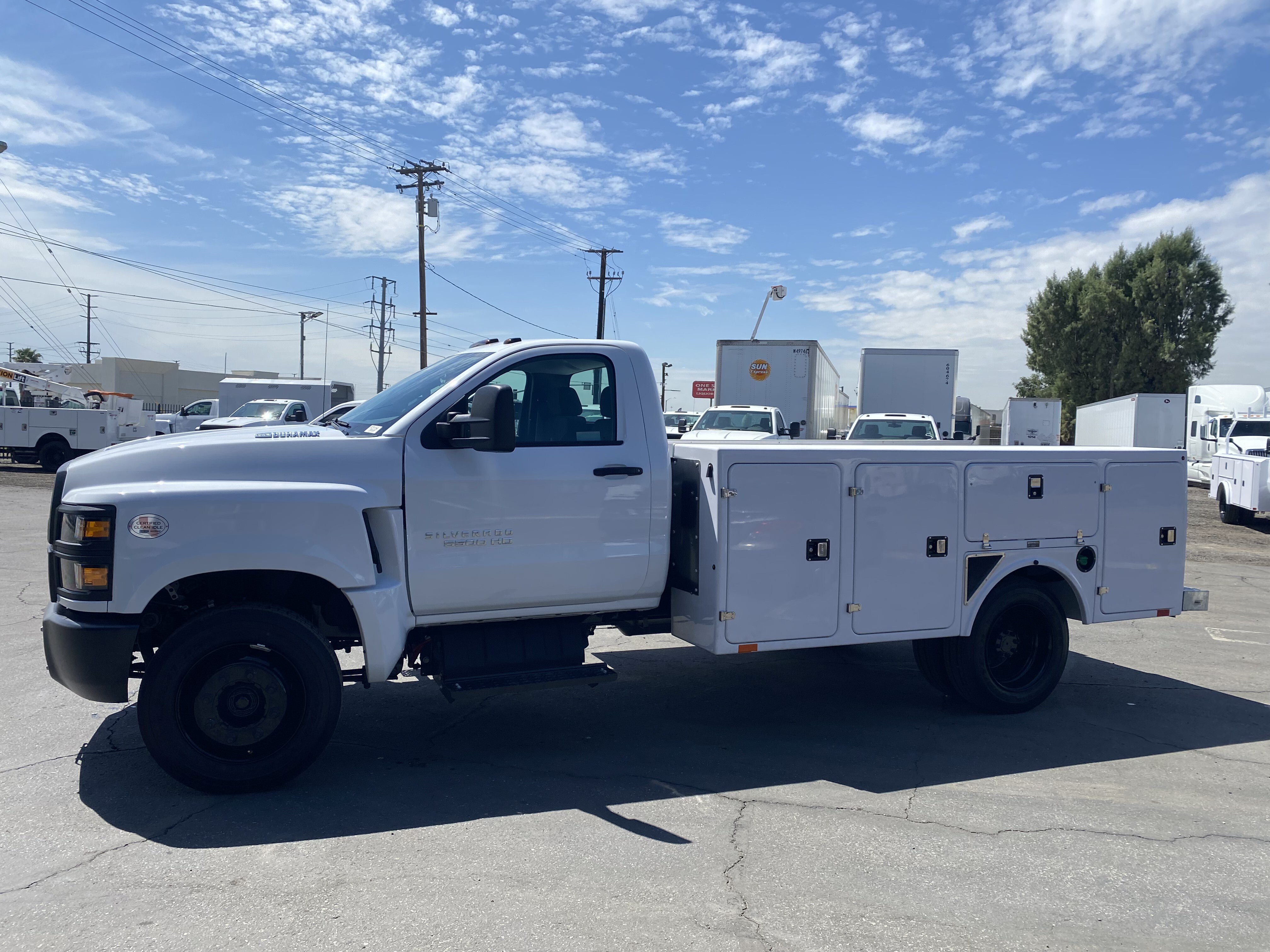 Chevrolet 5500 Utility Truck - Service Truck,box Truck - Straight Truck ...