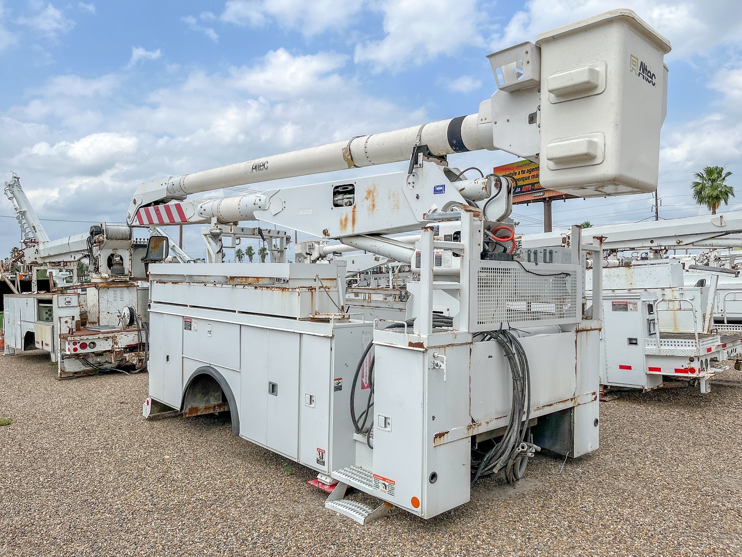 Used 2008 Altec AA755L For Sale in Mcallen, TX - 5017540205 ...