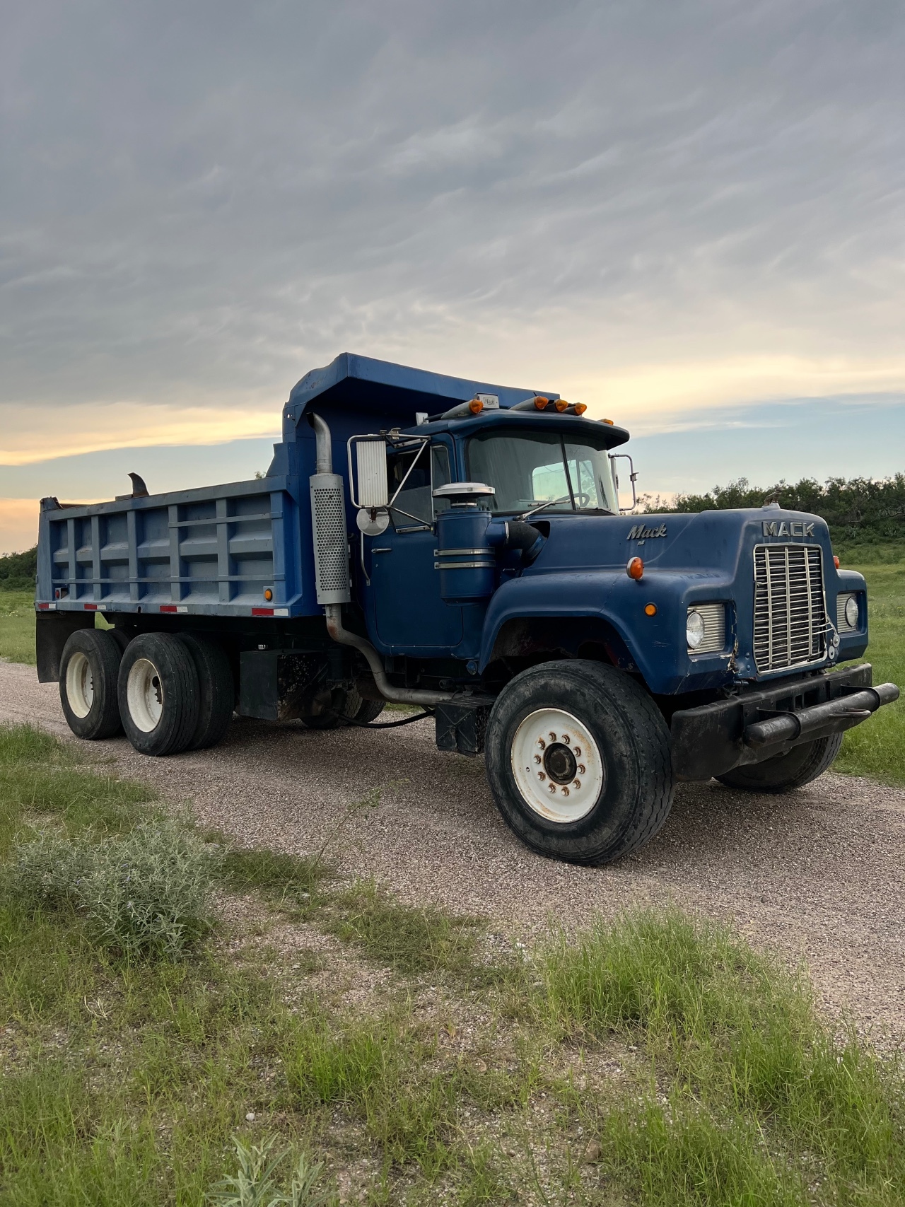 Used 1989 Mack R686st in Del Rio, TX - 5030300563 - Commercial Truck Trader