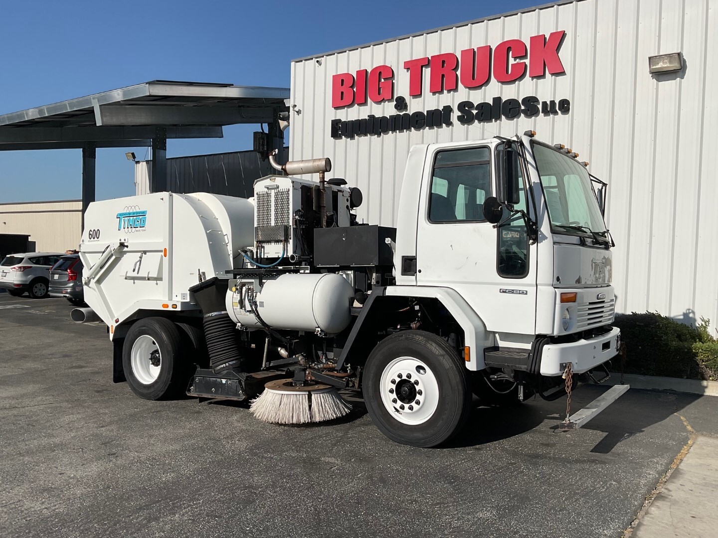 Used 2004 Freightliner FC80 For Sale in Fontana, CA - 5031335204 ...