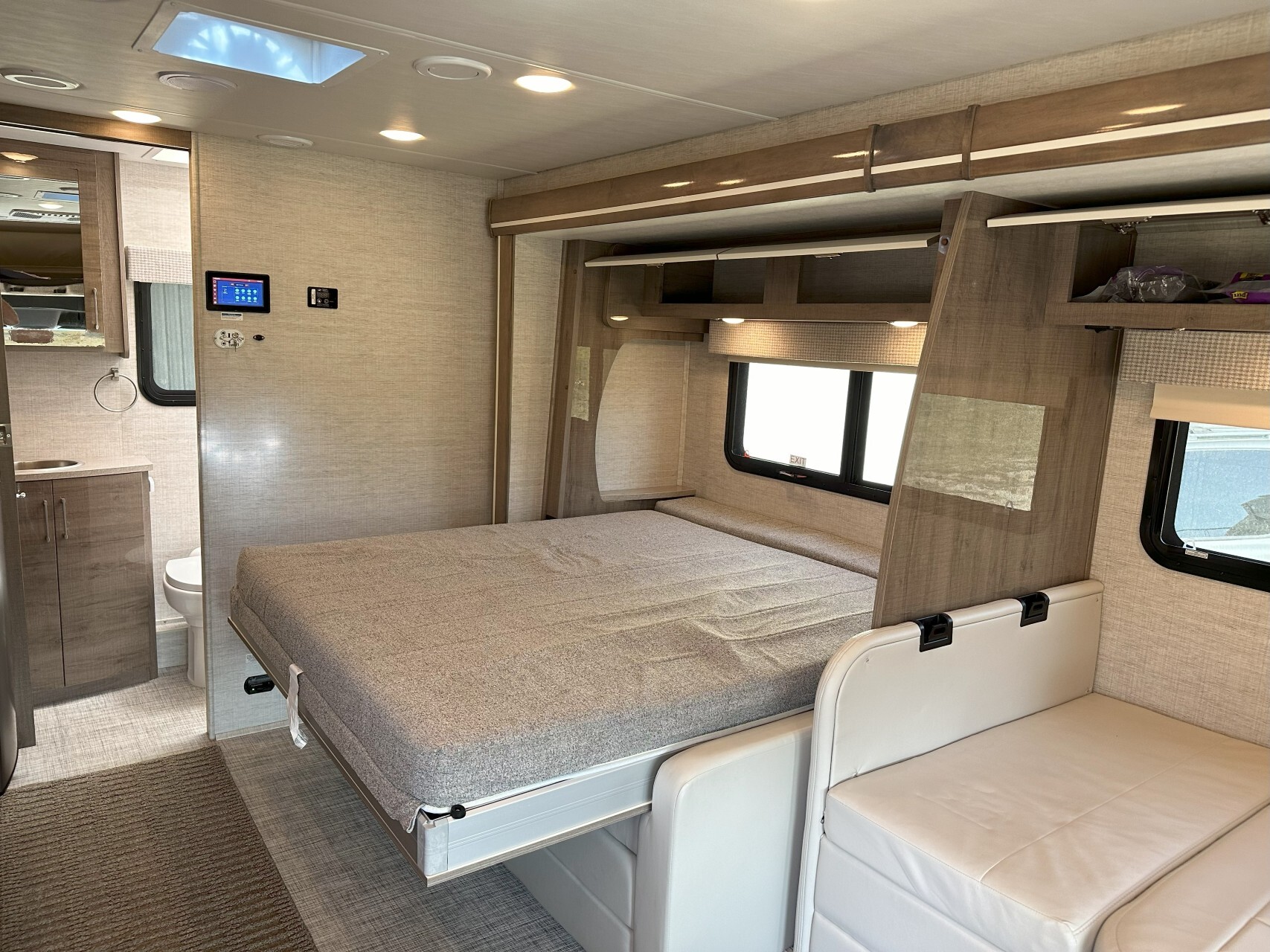 Used 2022 Entegra Coach Qwest 24r in Pleasant Hill, IA - 5031349303 ...