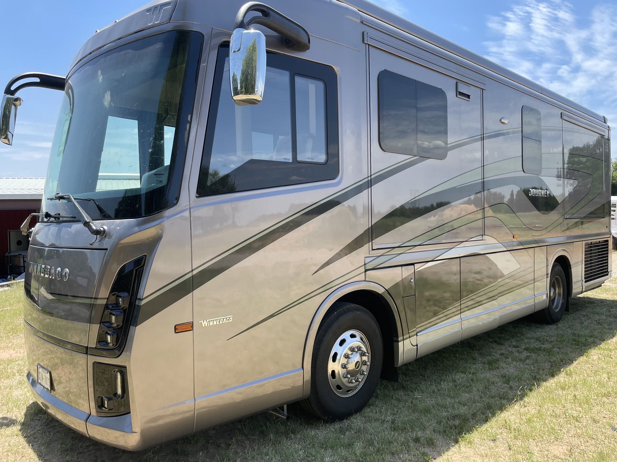 Used 2022 Winnebago Journey in Alvord, TX - 5031532370 - RV Trader