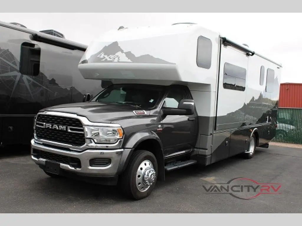 Dynamax Corp Isata 5 Series 28SS RVs For Sale - RV Trader