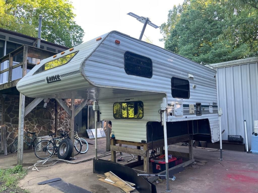 Ls Squire 8000 For Sale - Lance Truck Camper RVs - Truck Campers - RV ...