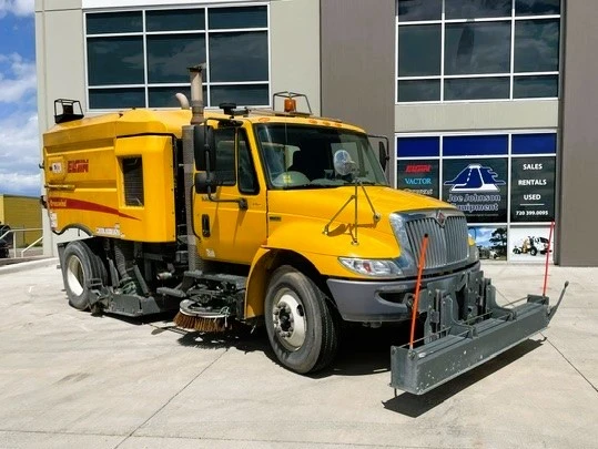 Elgin Street Sweeper For Sale - Elgin Street Sweeper - Equipment Trader
