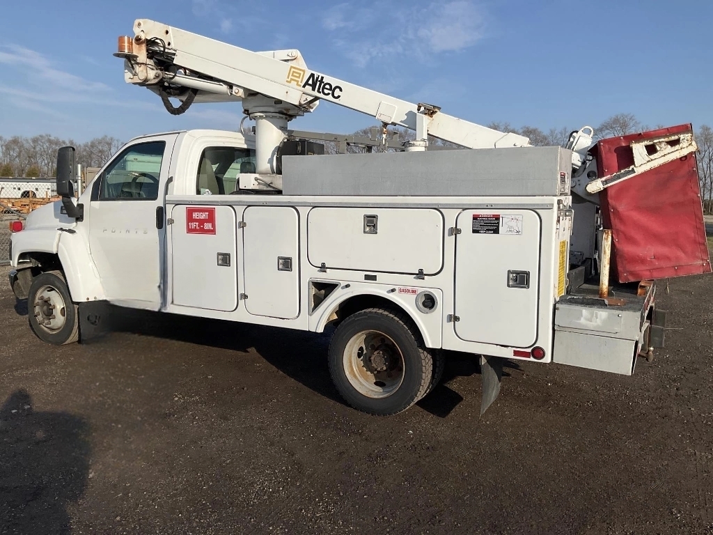 Used 2006 Gmc C5500 For Sale in East Wareham, MA - 5031802998 ...