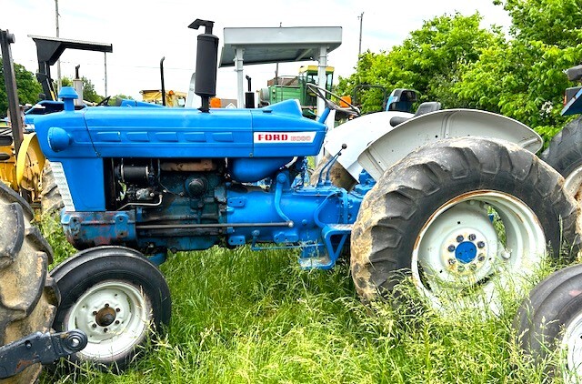 Used Ford 5000 For Sale in Franklin, OH - 5031944995 - Equipment Trader