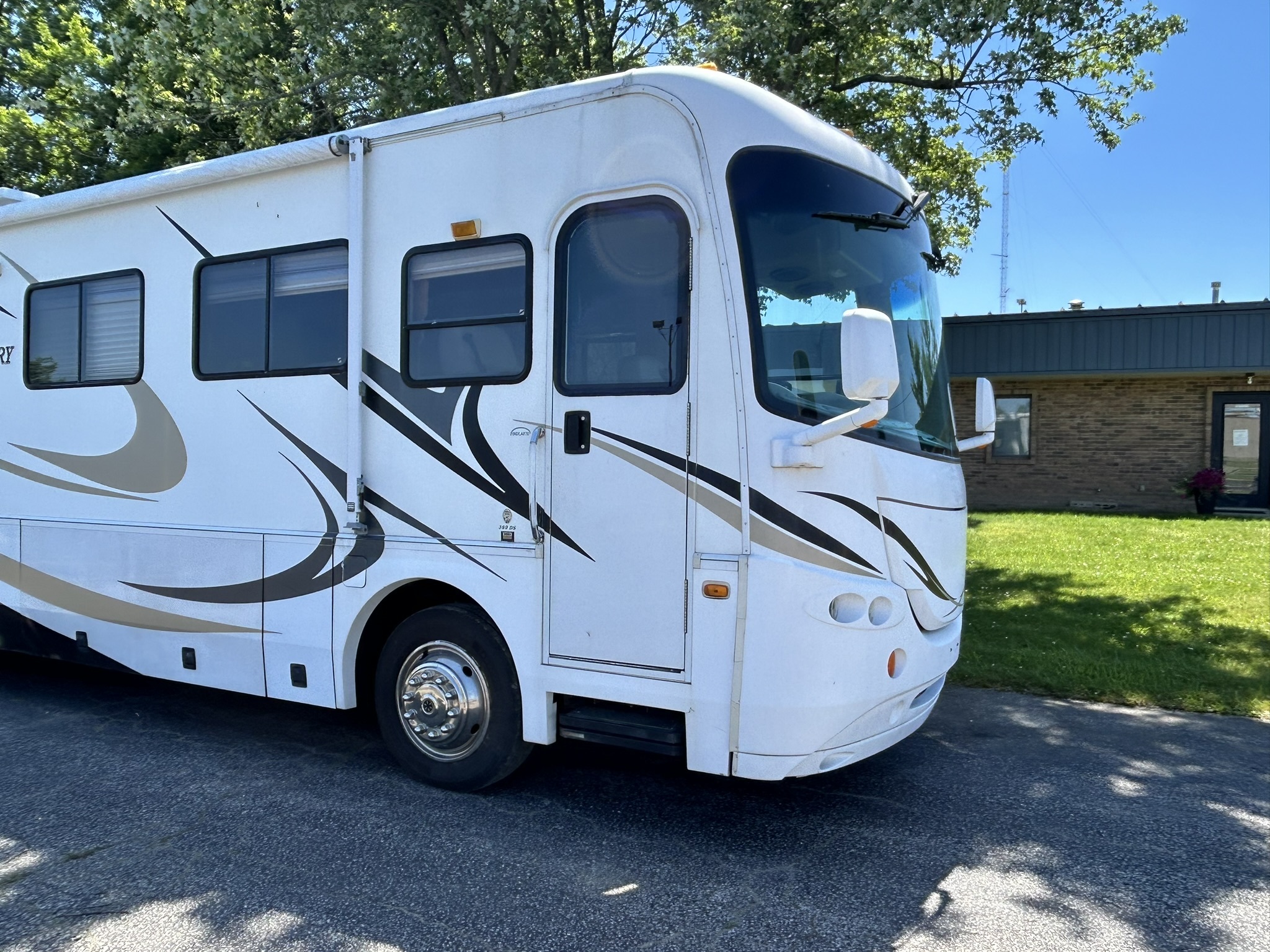 Used 2007 385DS Cross Country For Sale - Coachmen Class A RVs - Class A ...