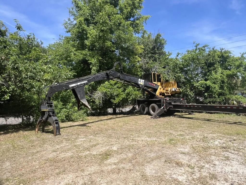 Log Loaders - Log Stackers For Sale - Equipment Trader