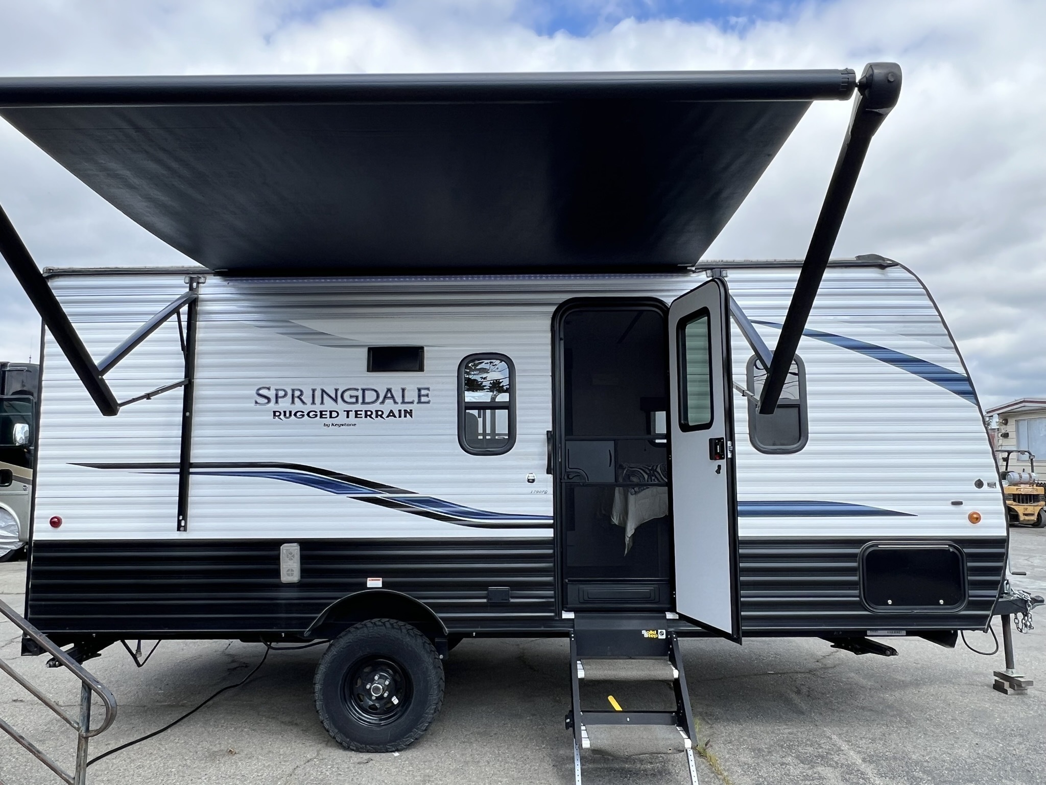 Used 2021 Keystone Springdale in Los Gatos, CA - 5032095087 - RV Trader