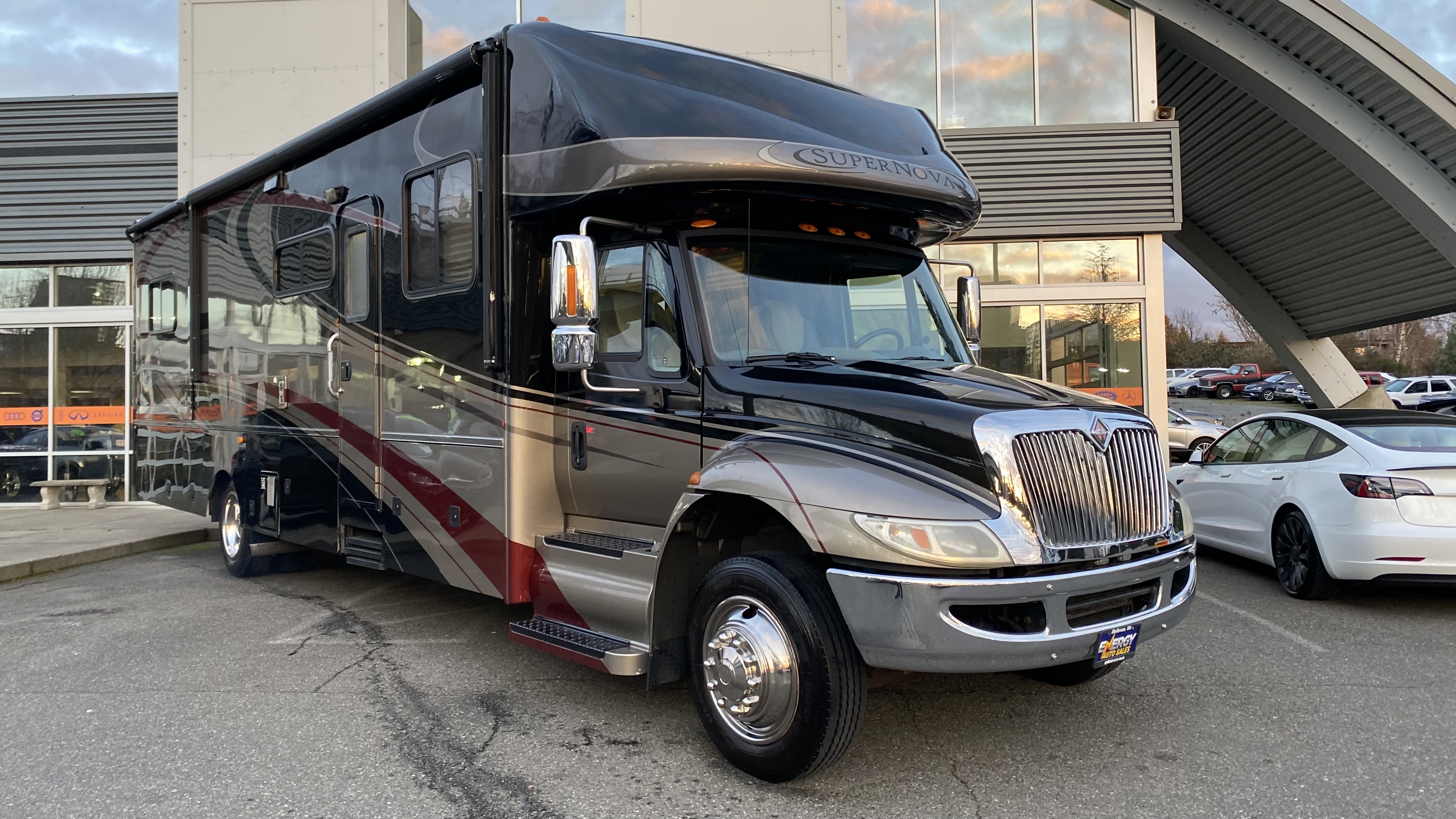 Supernova For Sale - Gulf Stream RVs - RV Trader