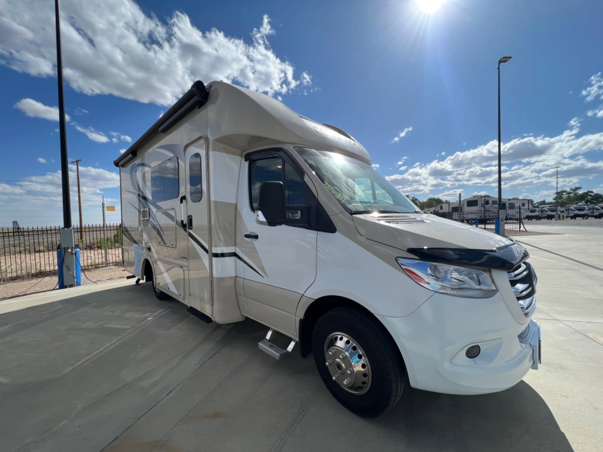 24TF Compass For Sale - Thor Motor Coach RVs - RV Trader