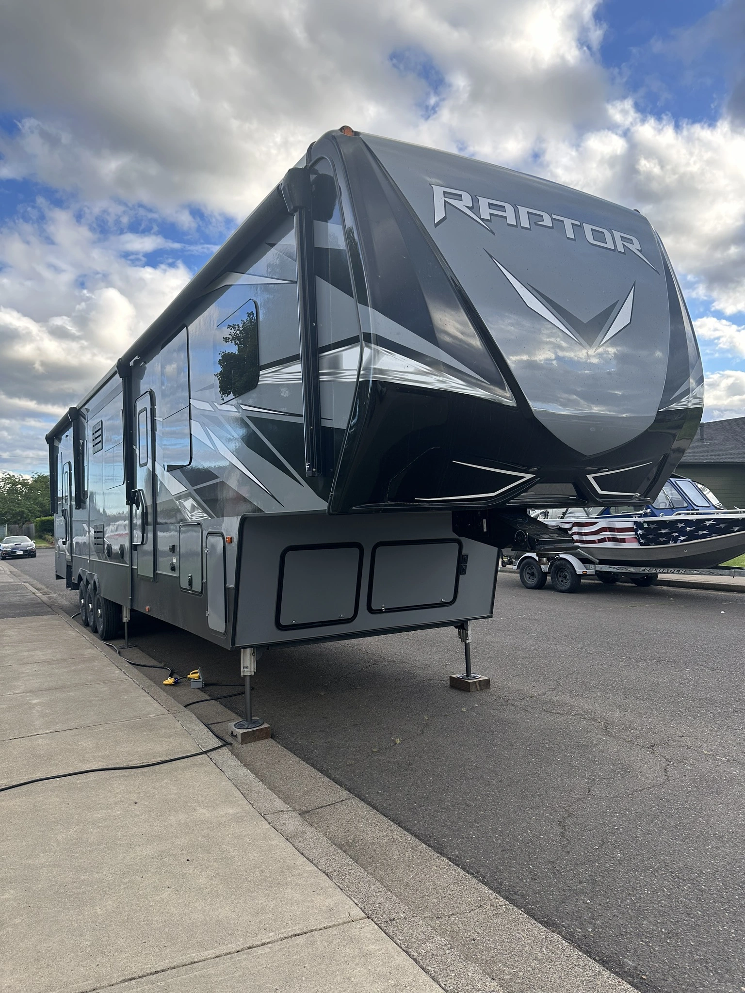 413 Raptor For Sale - Keystone Toy Hauler RVs - Toy Haulers - RV Trader