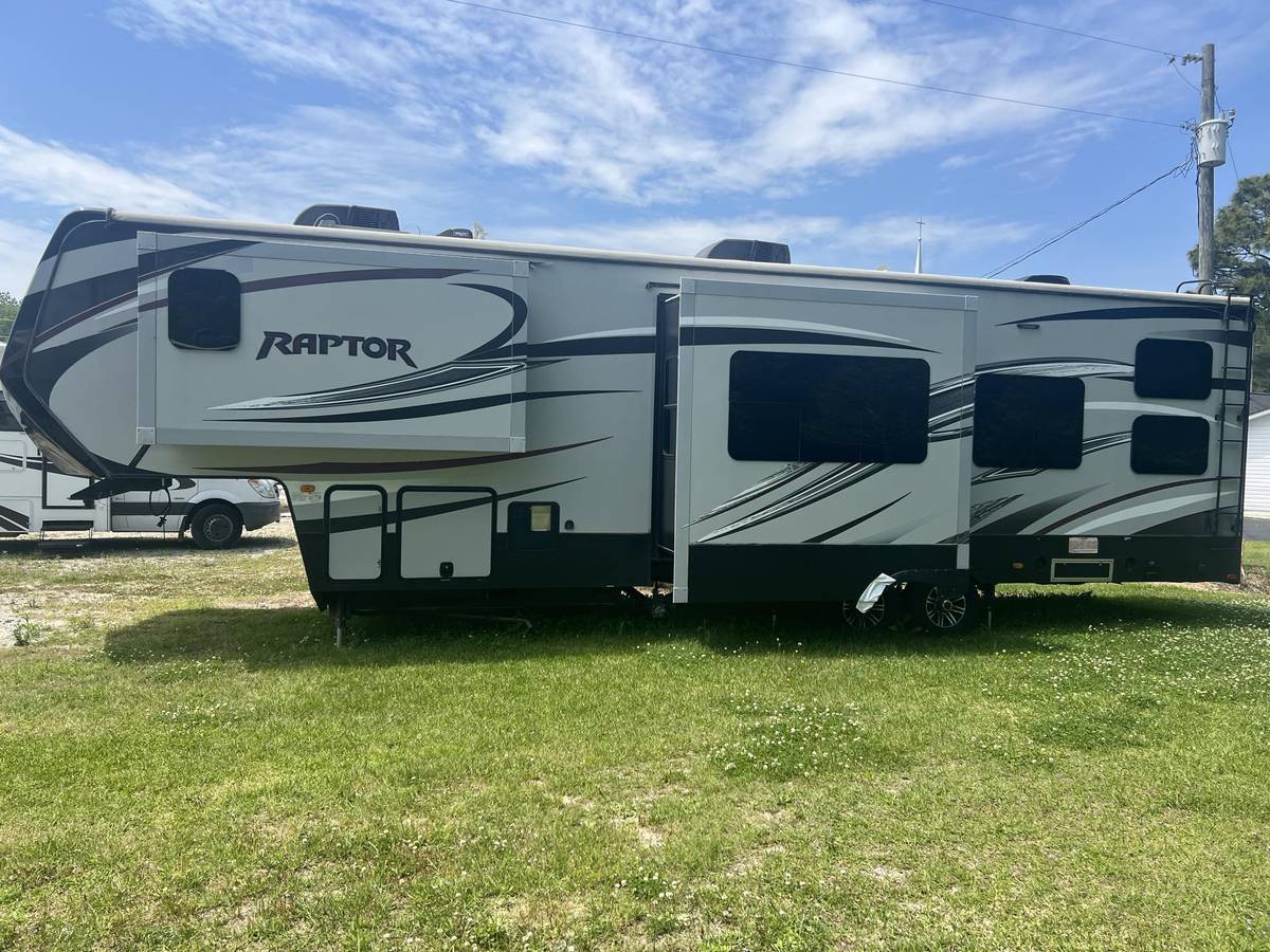 Used 2015 Keystone Raptor 332TS For Sale in Sunset Beach, NC ...