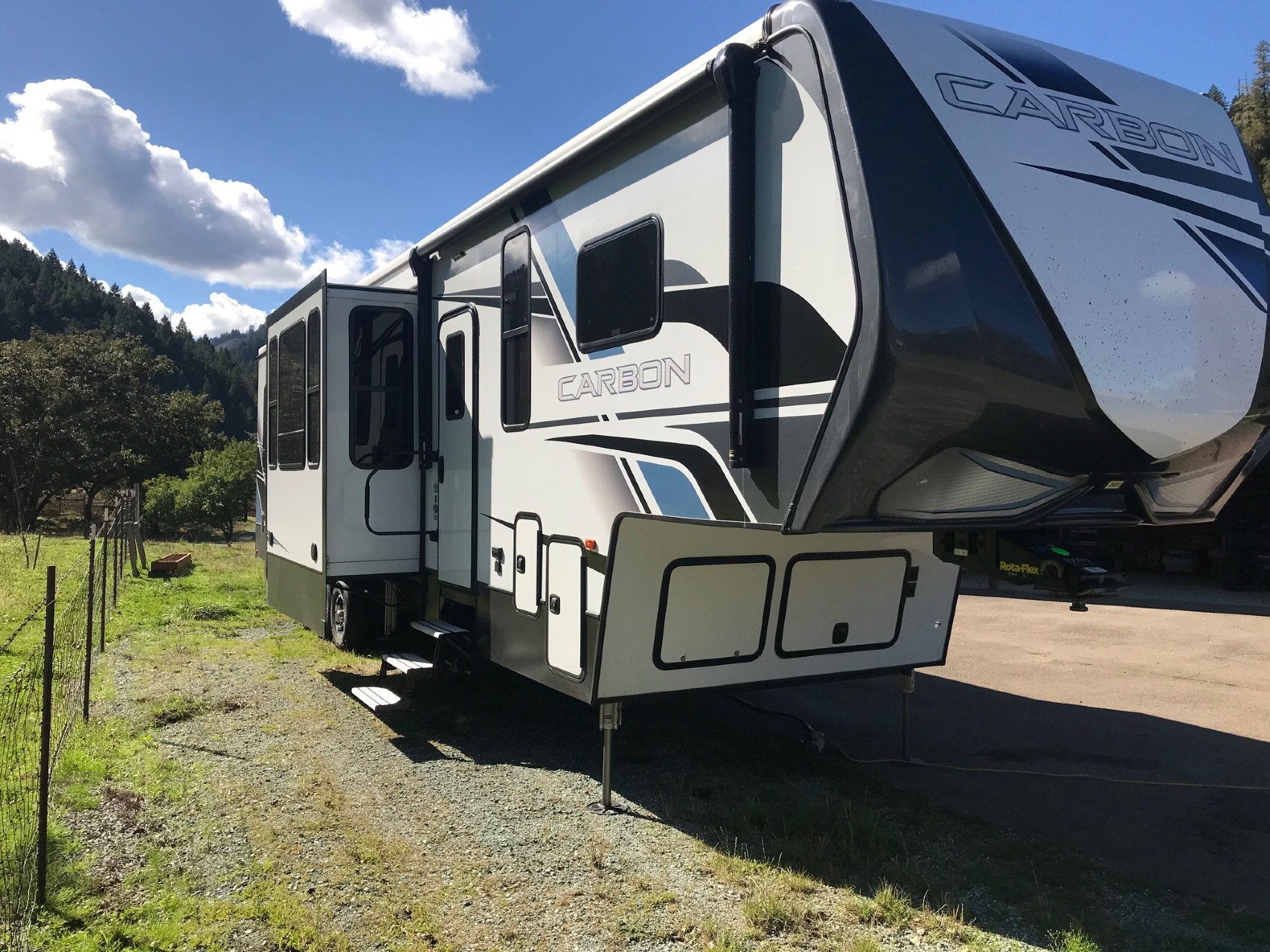 Keystone Carbon Toy Haulers For Sale - RV Trader