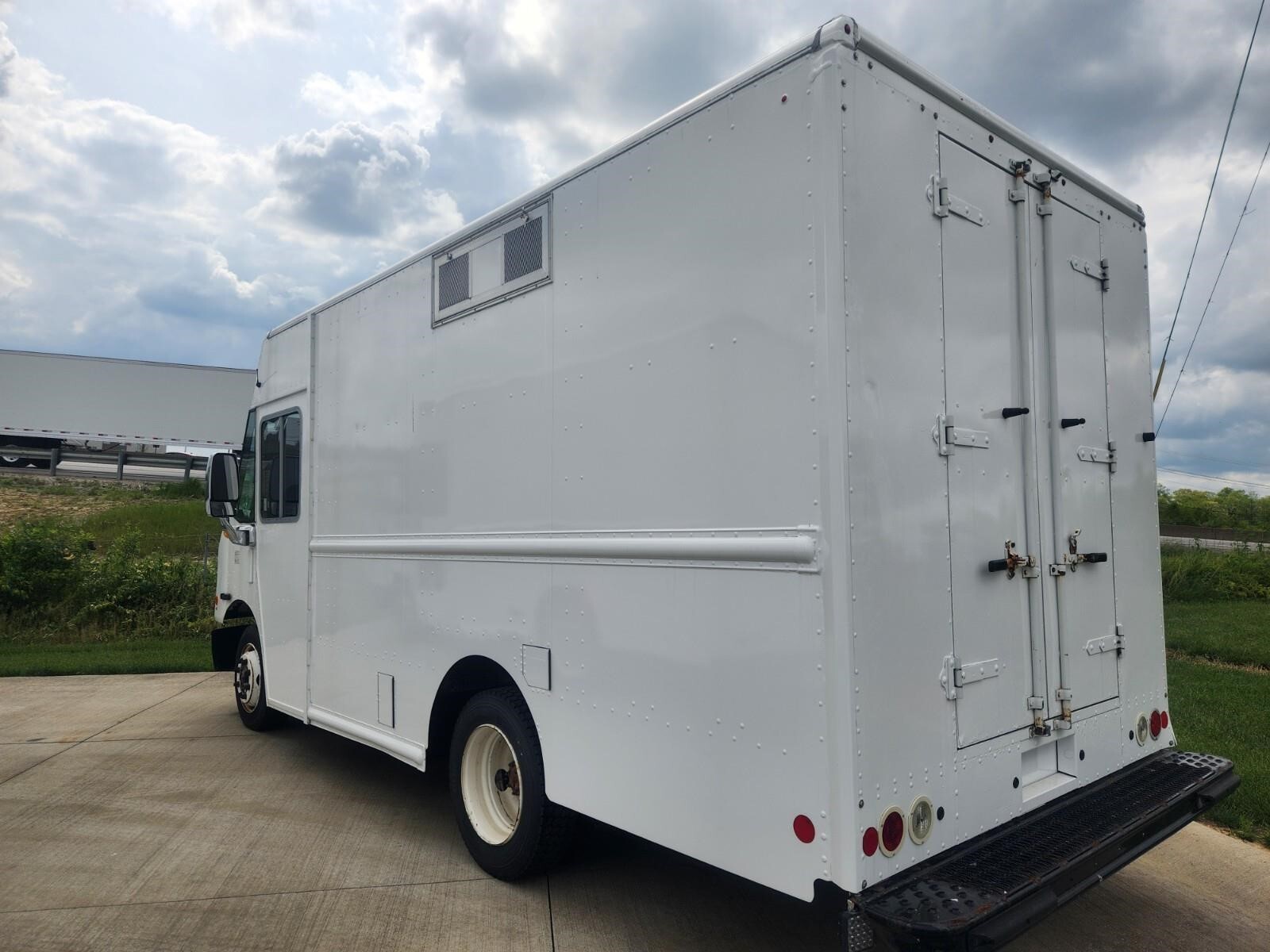 Used 2018 Freightliner MT45 For Sale in Cincinnati, OH - 5031772056 ...