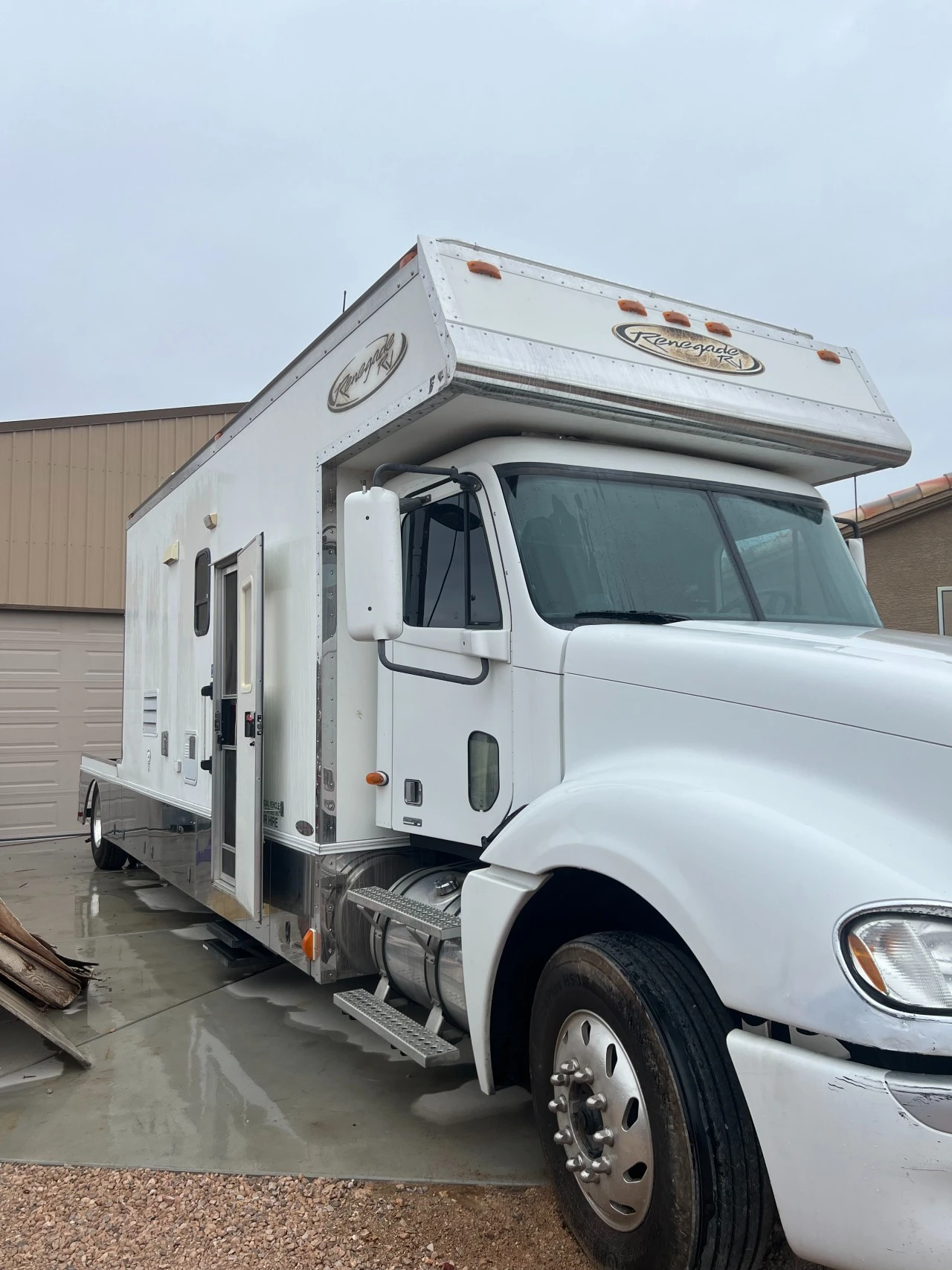 Las Vegas, AZ - 2003-2004 Freightliner Class C Motorhomes For Sale - RV ...