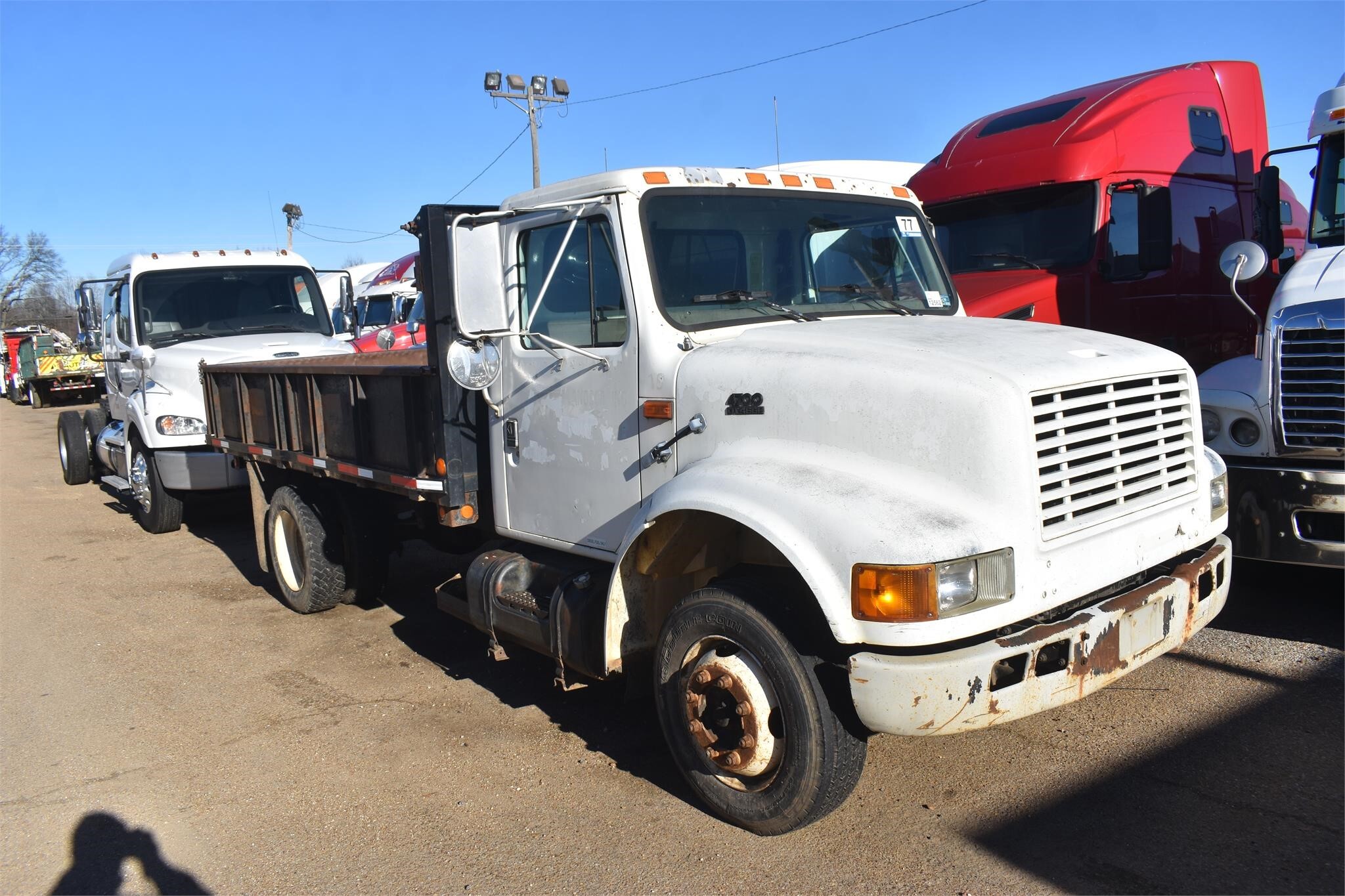 Used 1998 International 4700 For Sale in Covington, TN - 5030236661 ...