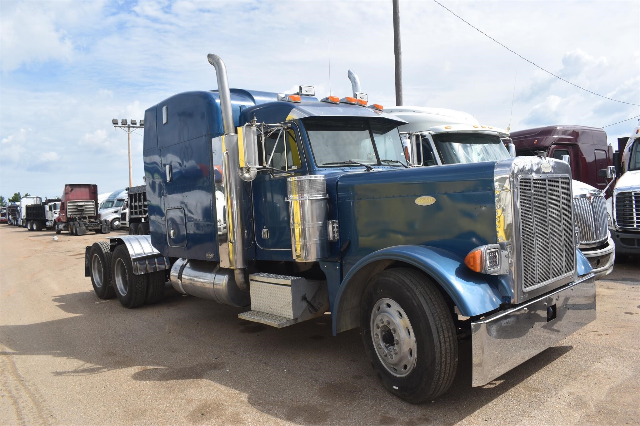Used 1999 Peterbilt 379 For Sale in Covington, TN - 5032338077 ...