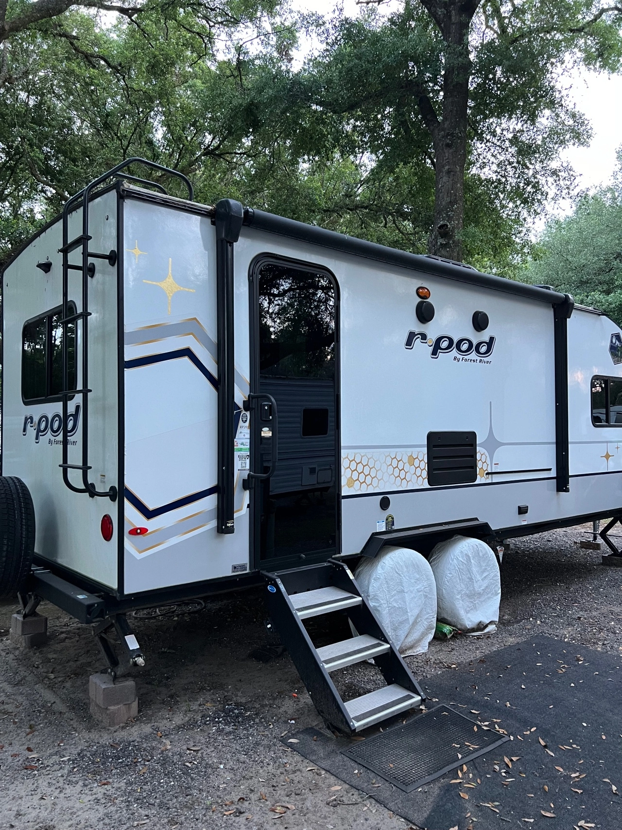 201 R-Pod For Sale - Forest River RVs - RV Trader