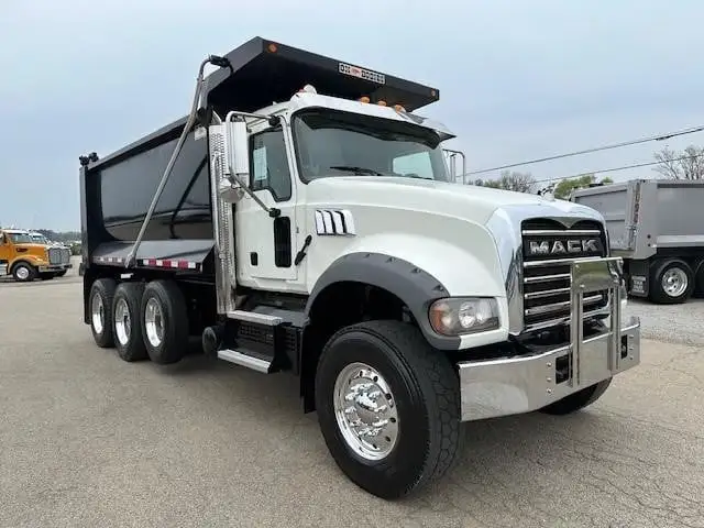 Mack RD-800 Dump Trucks For Sale - Mack RD-800 Dump Trucks - Equipment ...
