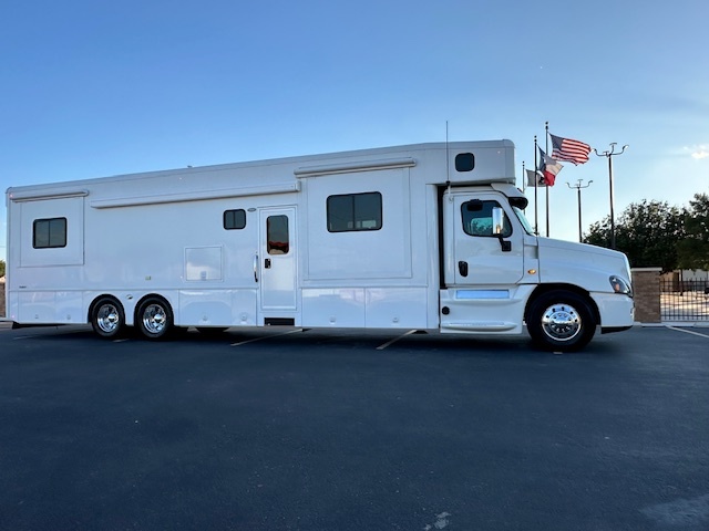 2020 Show Hauler Class C RVs and Motorhomes For Sale - RV Trader