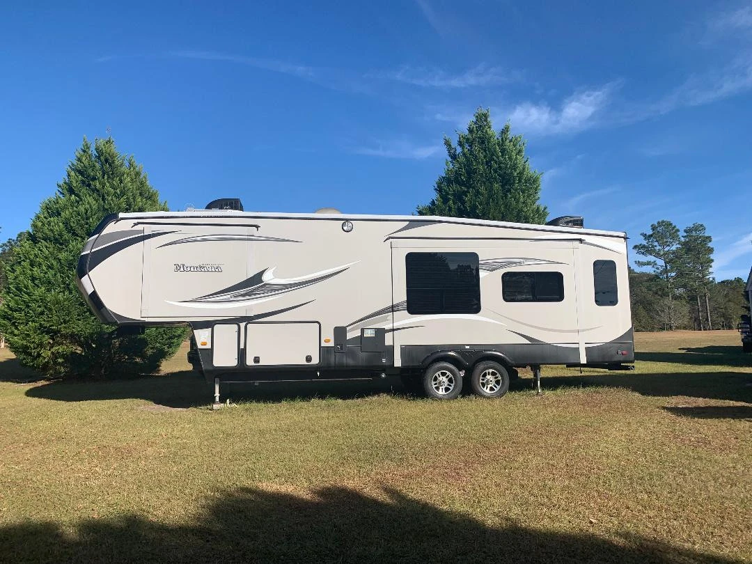 2015 Montana High Country For Sale - Keystone RVs - RV Trader