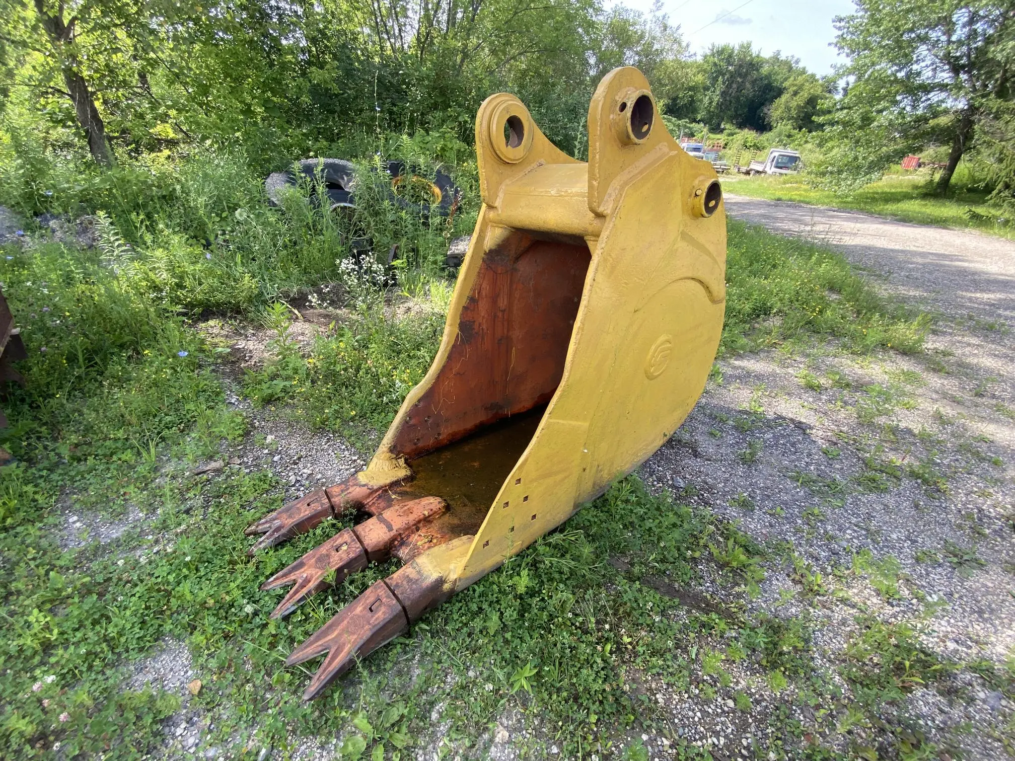 Caterpillar 330 Bucket For Sale - Caterpillar 330 Bucket - Equipment Trader