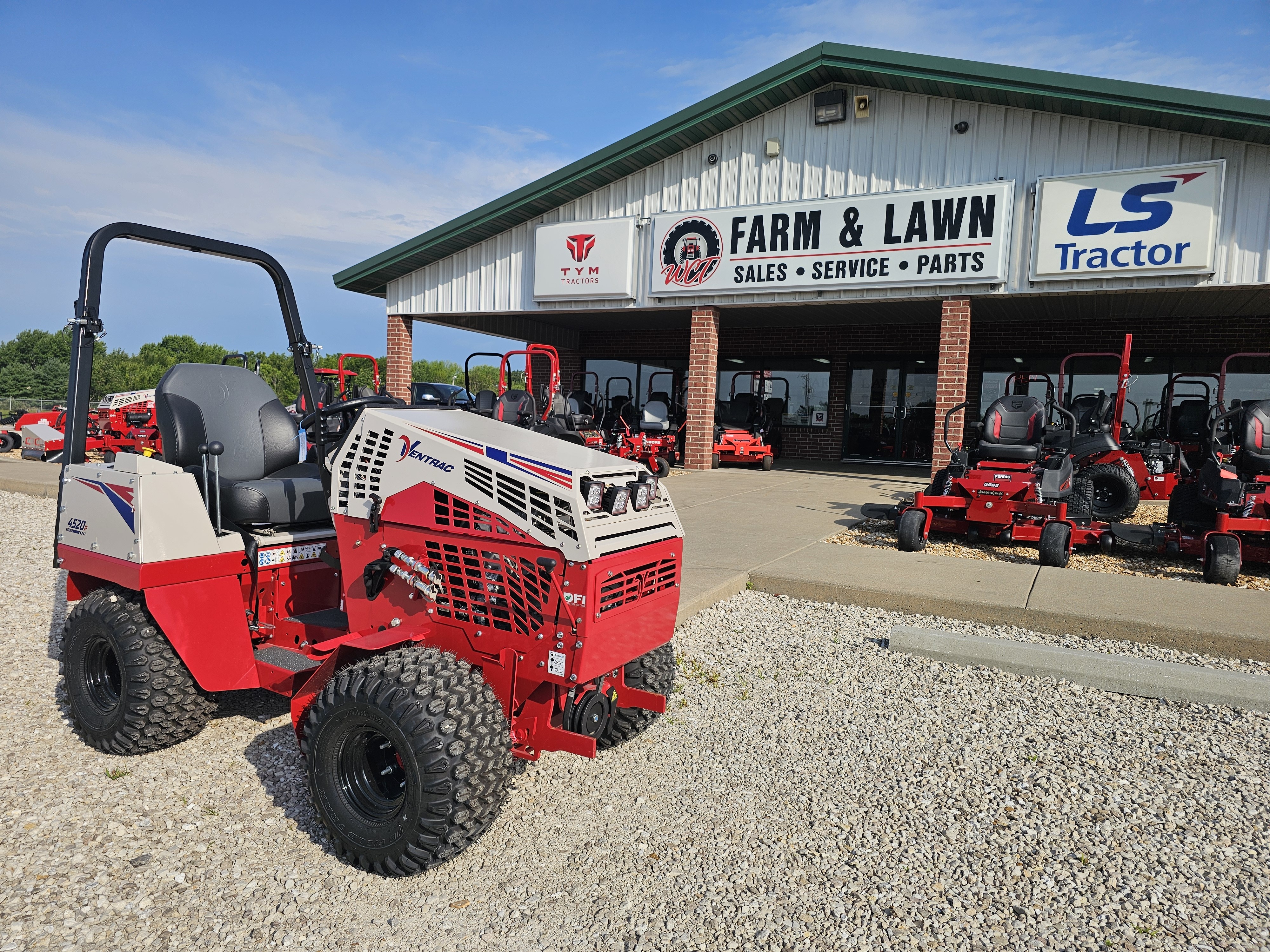 Compact Tractors Equipment For Sale Near Hunt, Manitoba - Equipment Trader