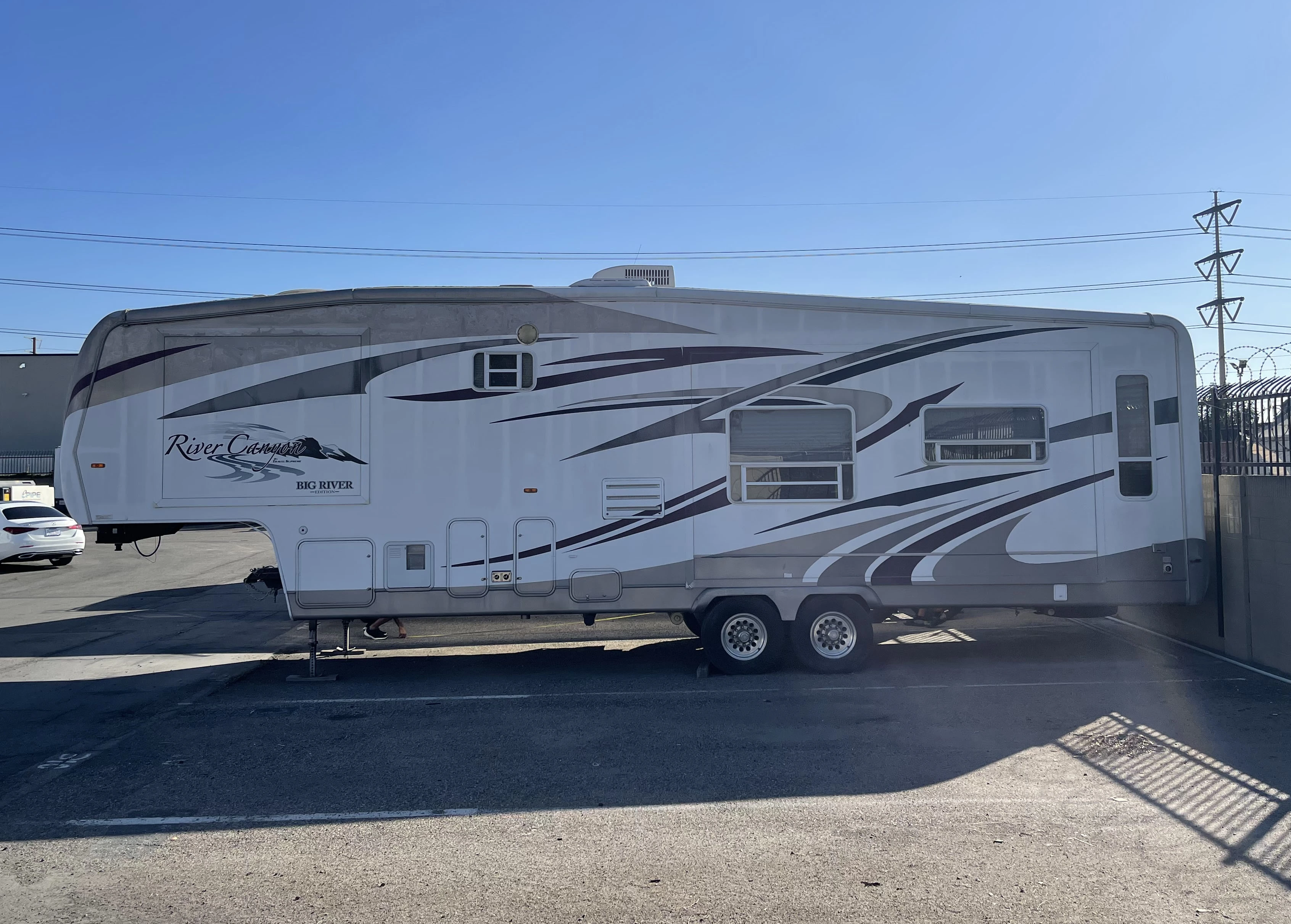 Travel Supreme For Sale - Travel Supreme Fifth Wheel RVs - Fifth Wheels ...