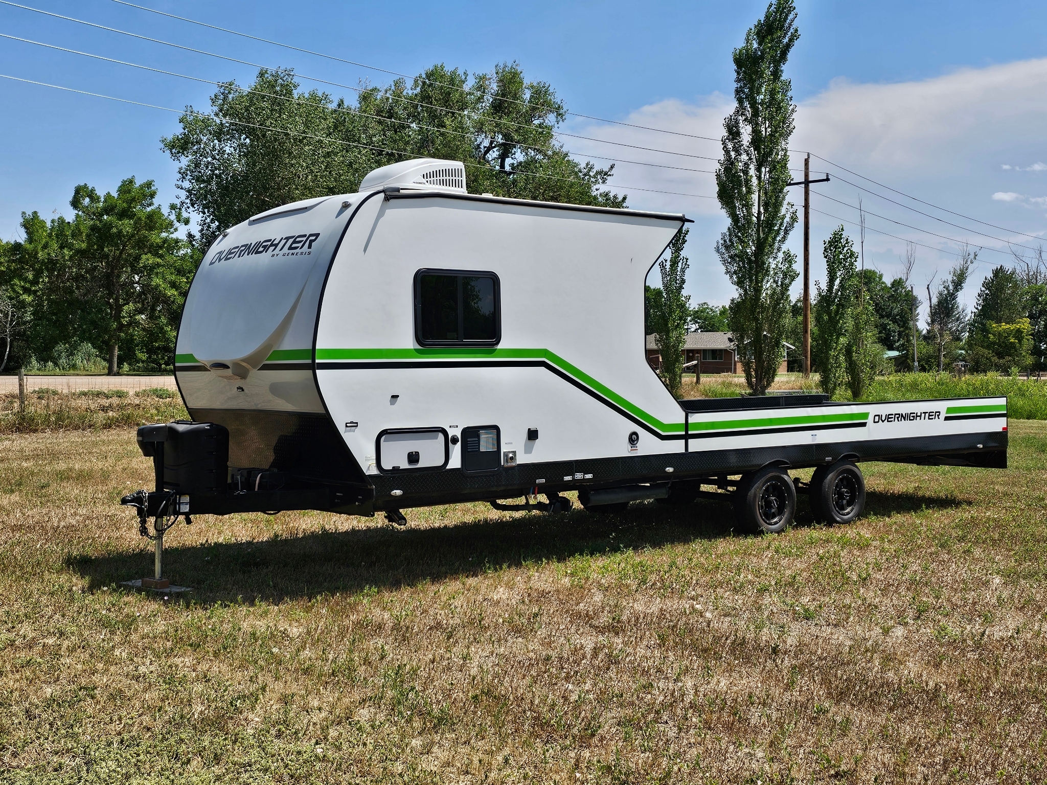 Overnighter For Sale - Genesis Supreme Rv Toy Hauler RVs - Toy Haulers ...