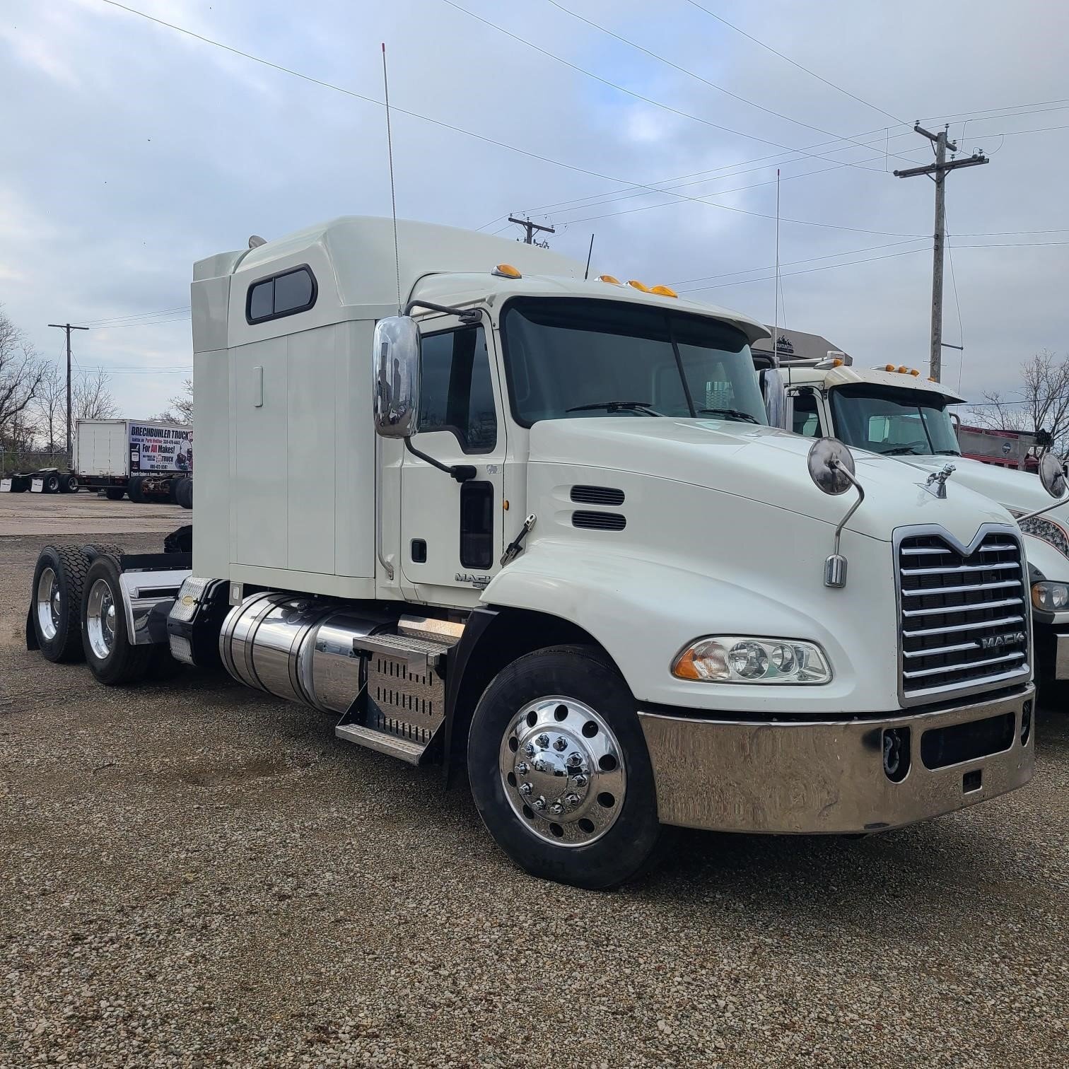 Used 2015 Mack 600 For Sale in Canton, OH - 5020637987 - Commercial ...