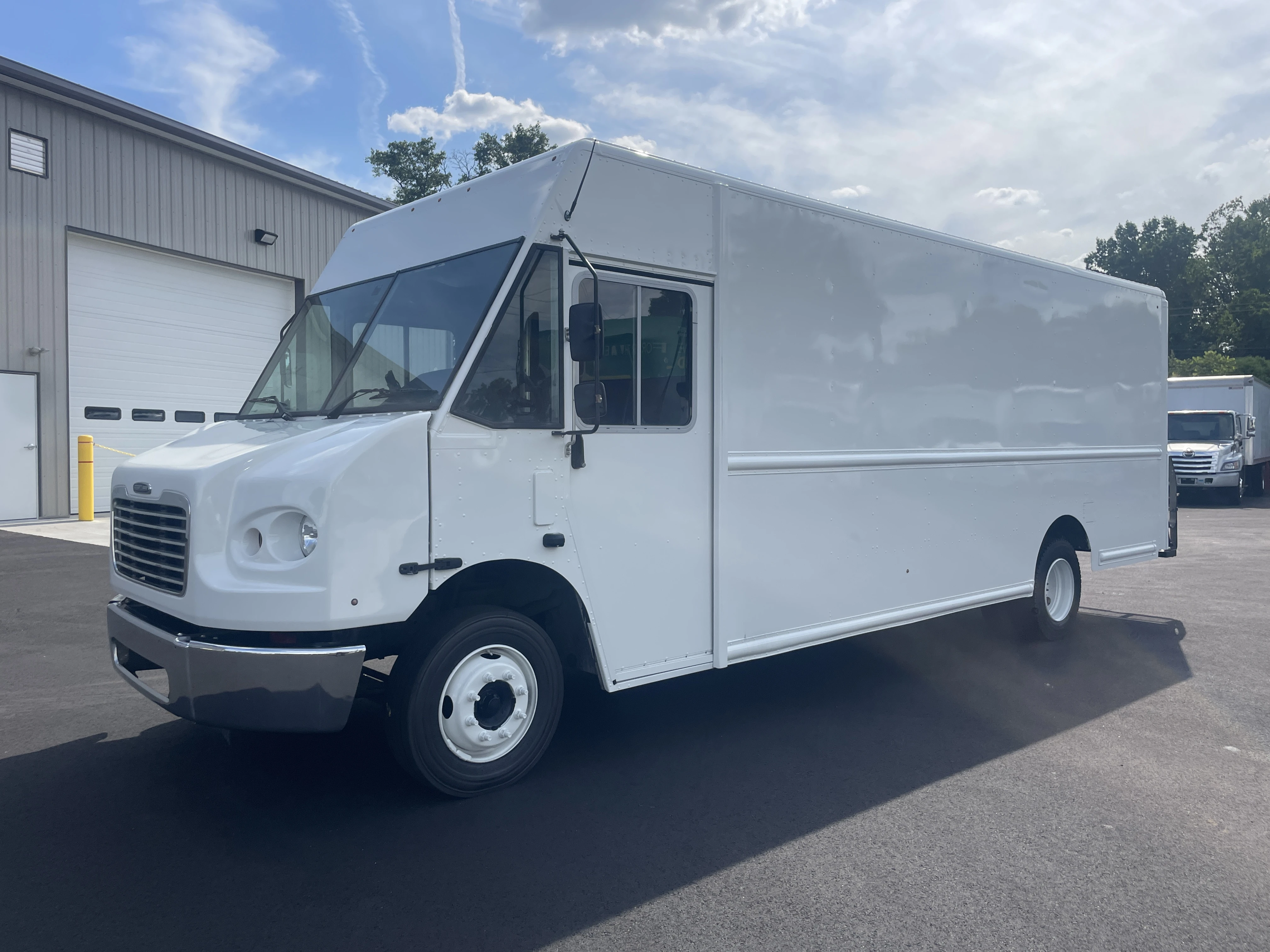 Freightliner MT45 Trucks for Sale | Commercial Truck Trader