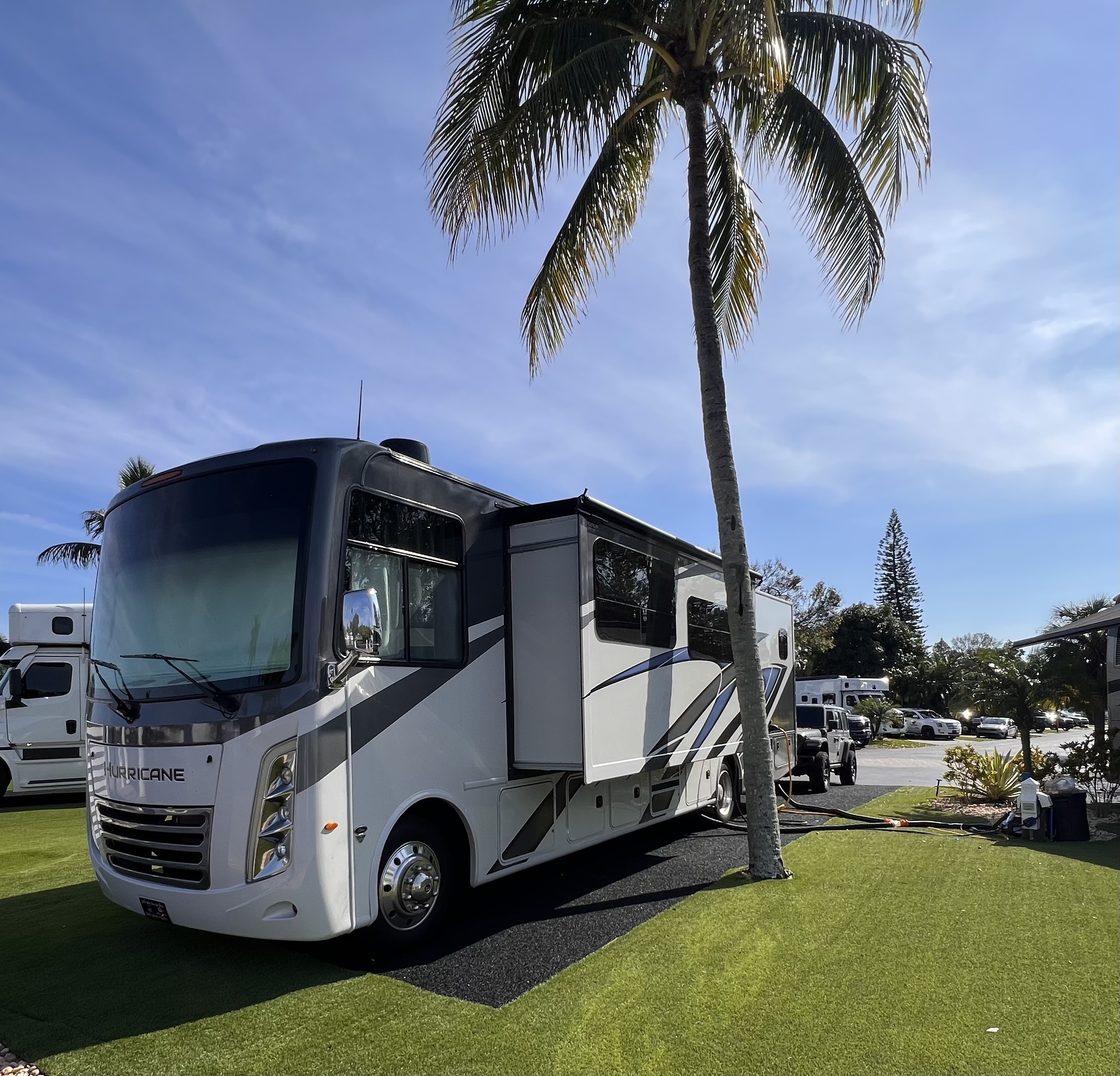 Used 2023 Thor Motor Coach Hurricane in Lexington, SC - 5032957450 - RV ...