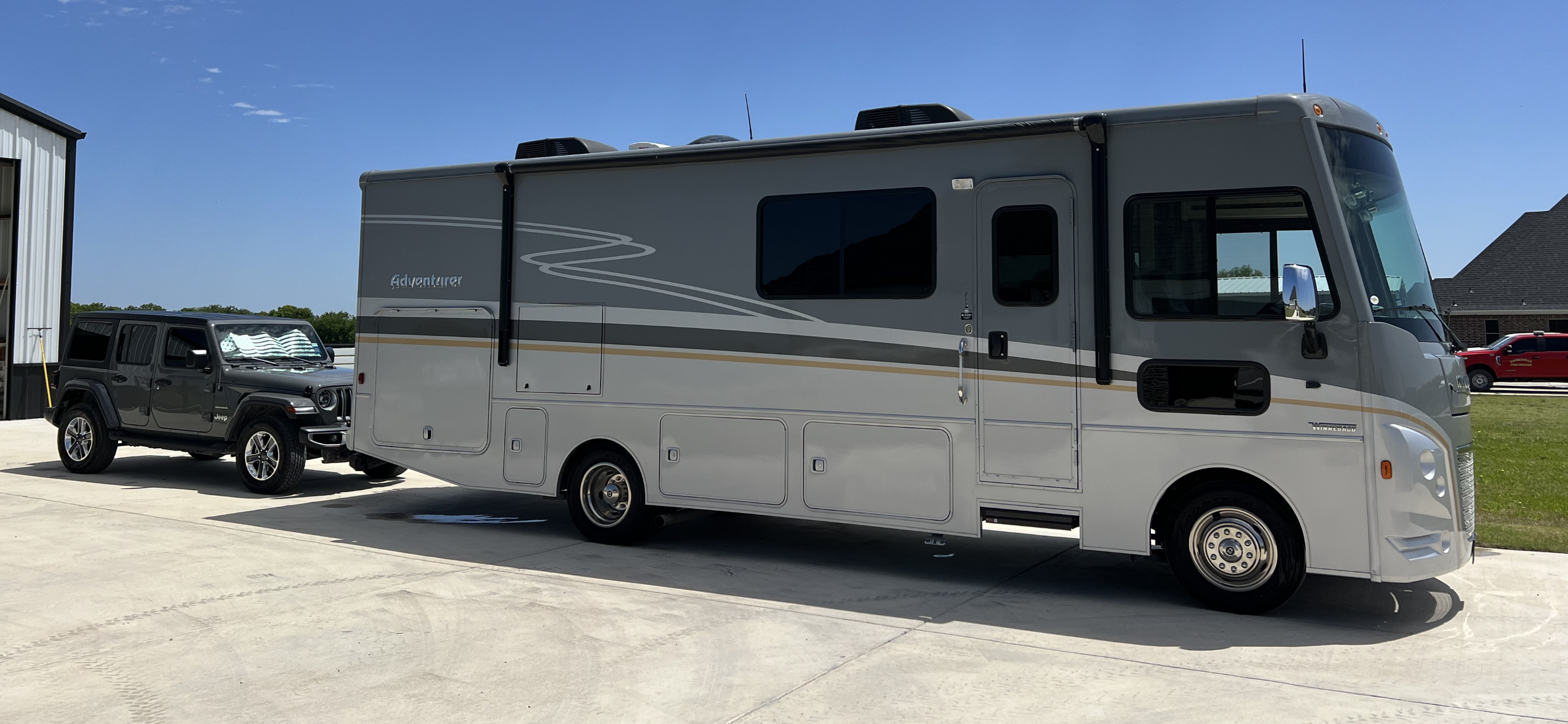 Used 2022 Winnebago Adventurer in Valley View, TX - 5032962973 - RV Trader