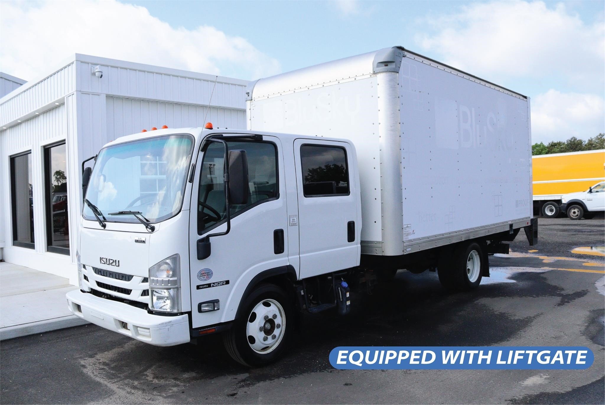 crew cab Box Truck - Straight Trucks For Sale - Commercial Truck Trader