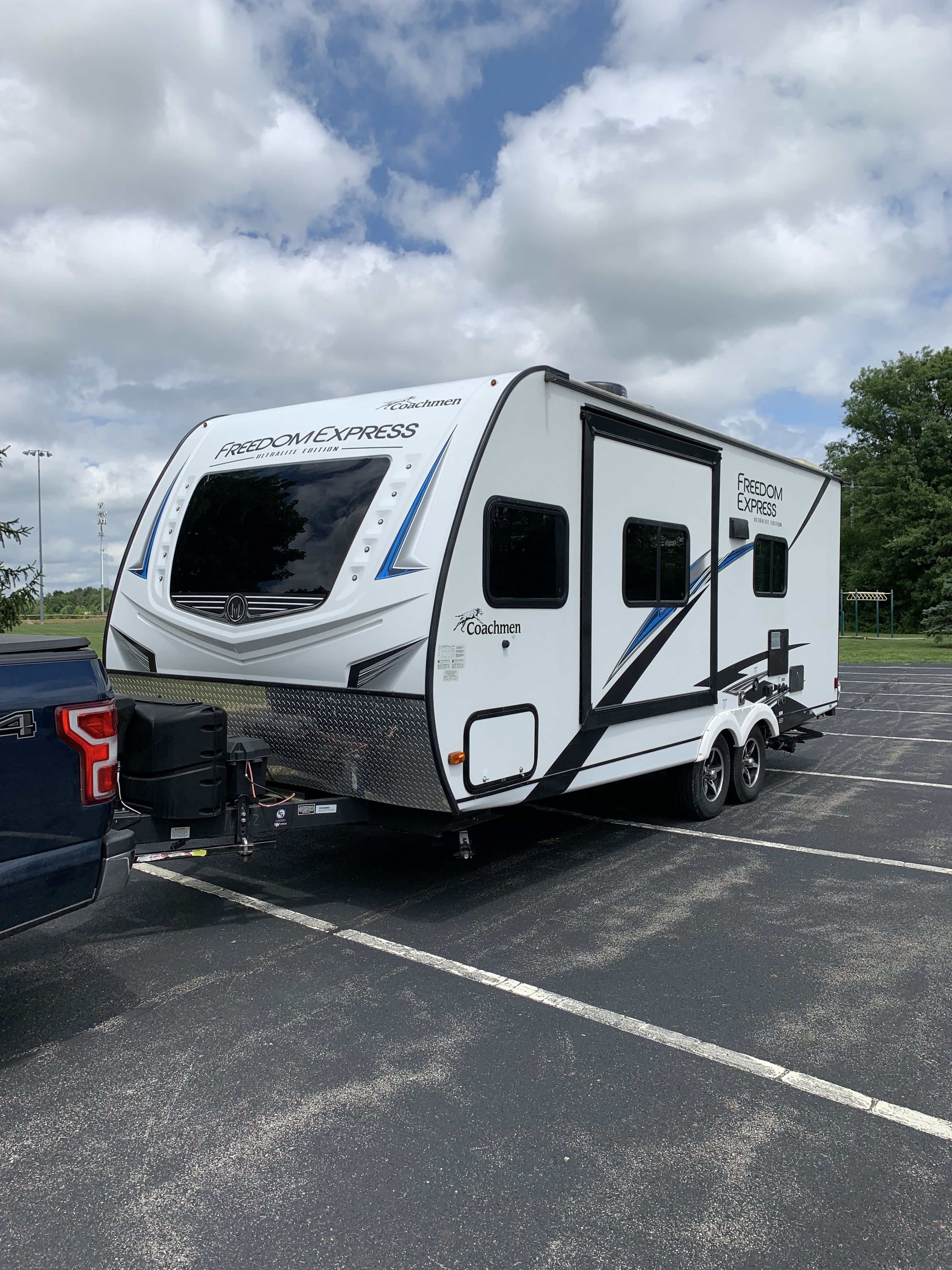 Coachmen Freedom Express Ultra Lite 195RBS Travel Trailers For Sale ...