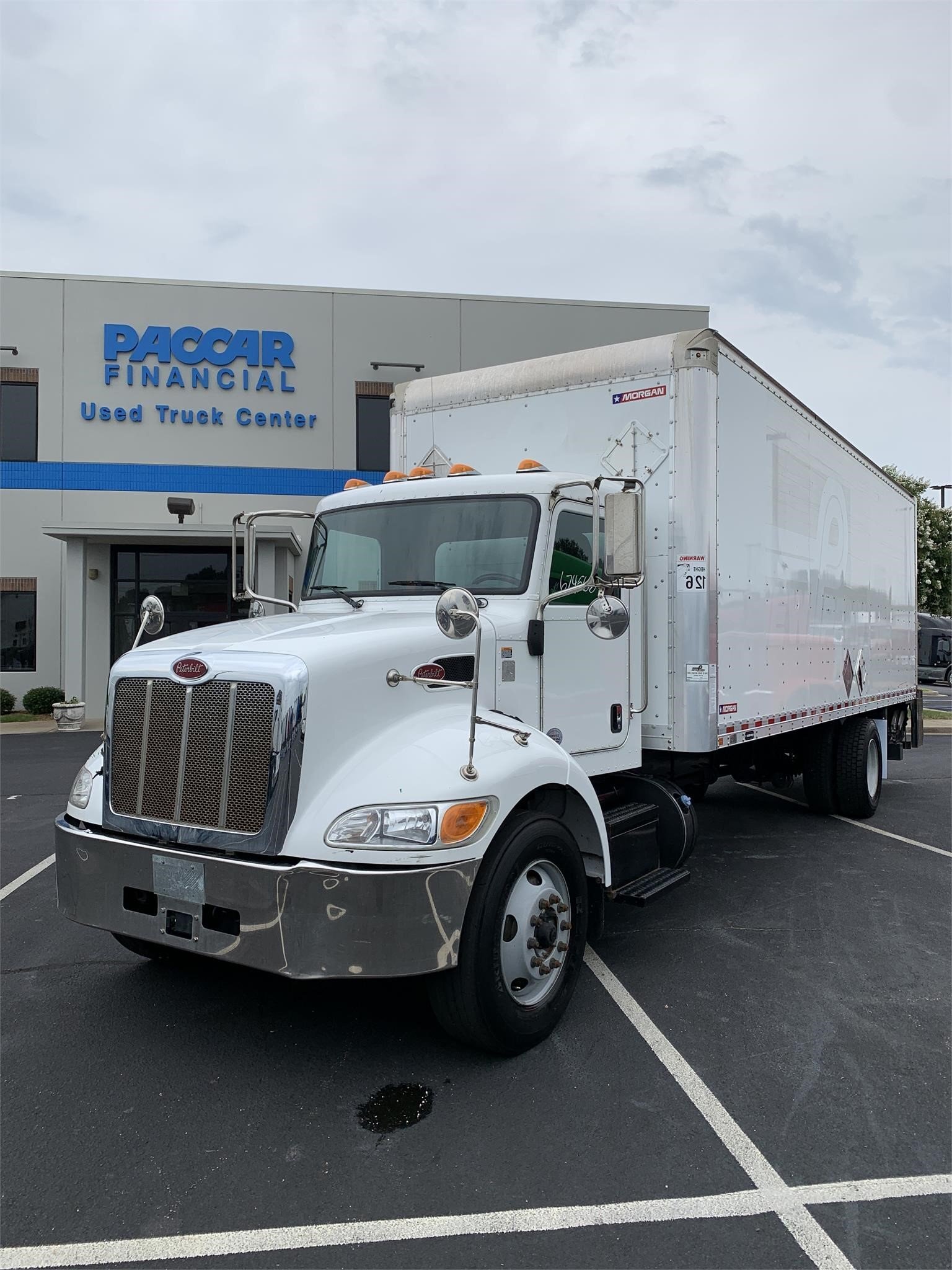 Peterbilt Class 6 (gvw 19501 - 26000) Trucks for Sale | Commercial ...