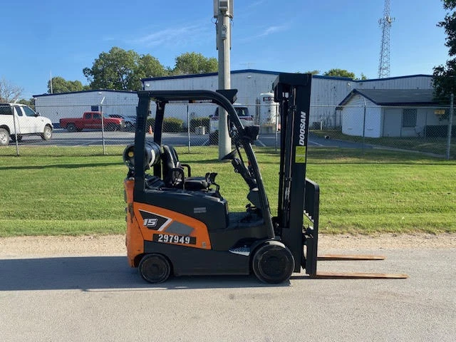 Doosan D90S Forklifts For Sale - Doosan D90S Forklifts - Equipment Trader