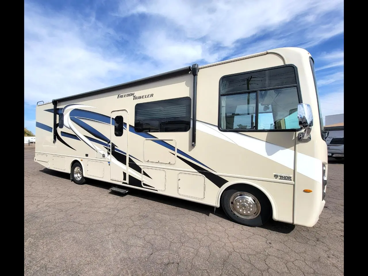 A32 Freedom Traveler For Sale - Thor Motor Coach RVs - RV Trader